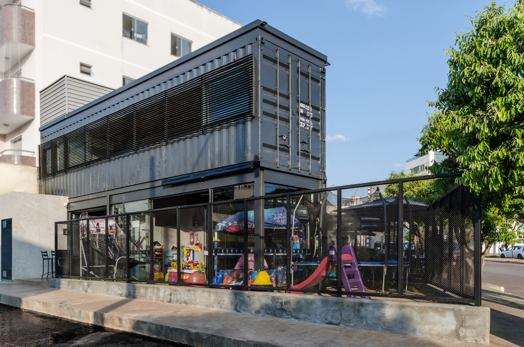 Gallery of Doca Steak Burger Restaurant / Meius Arquitetura - 5