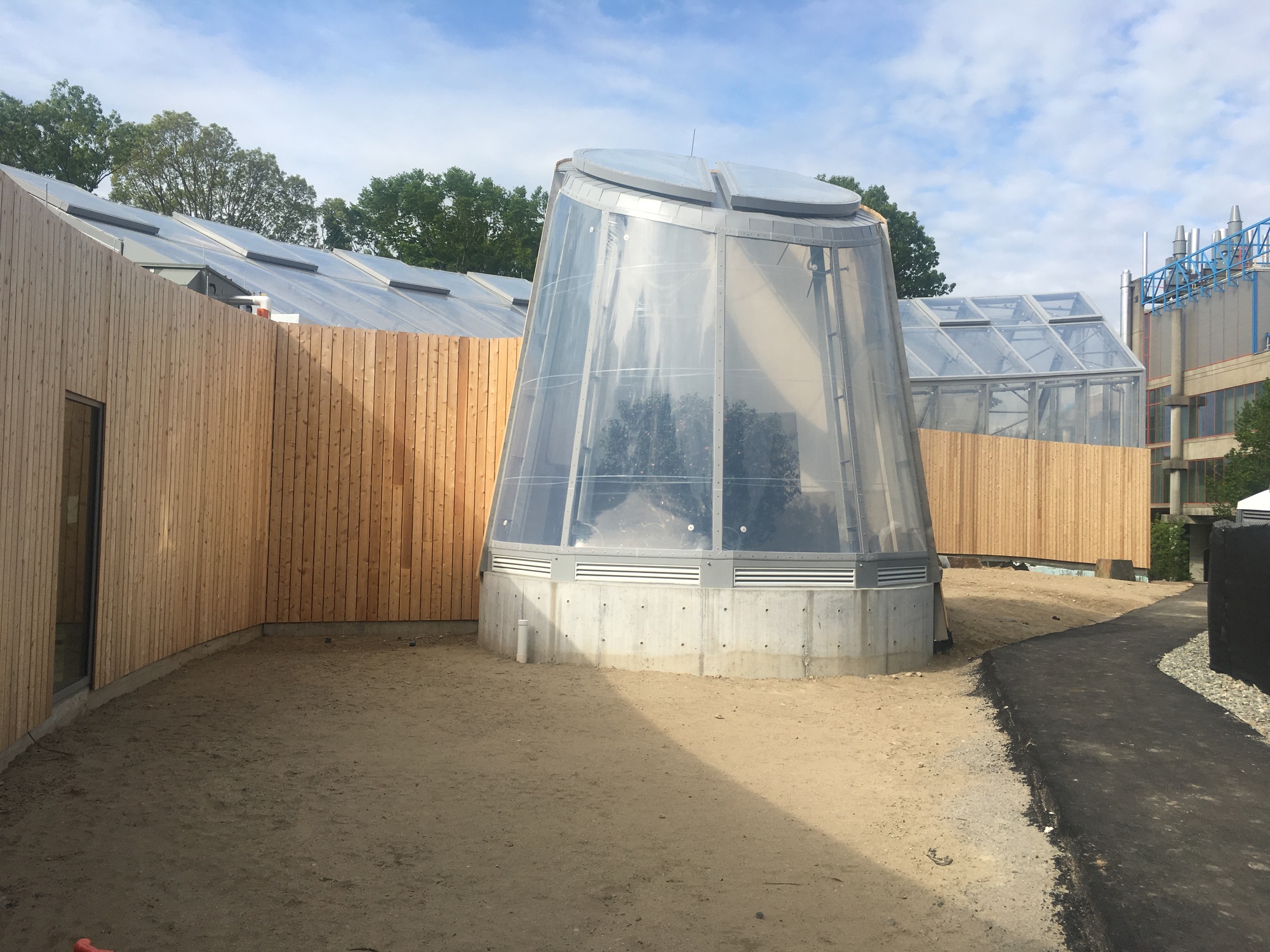 Gallery of Wellesley College Global Flora / Kennedy & Violich ...