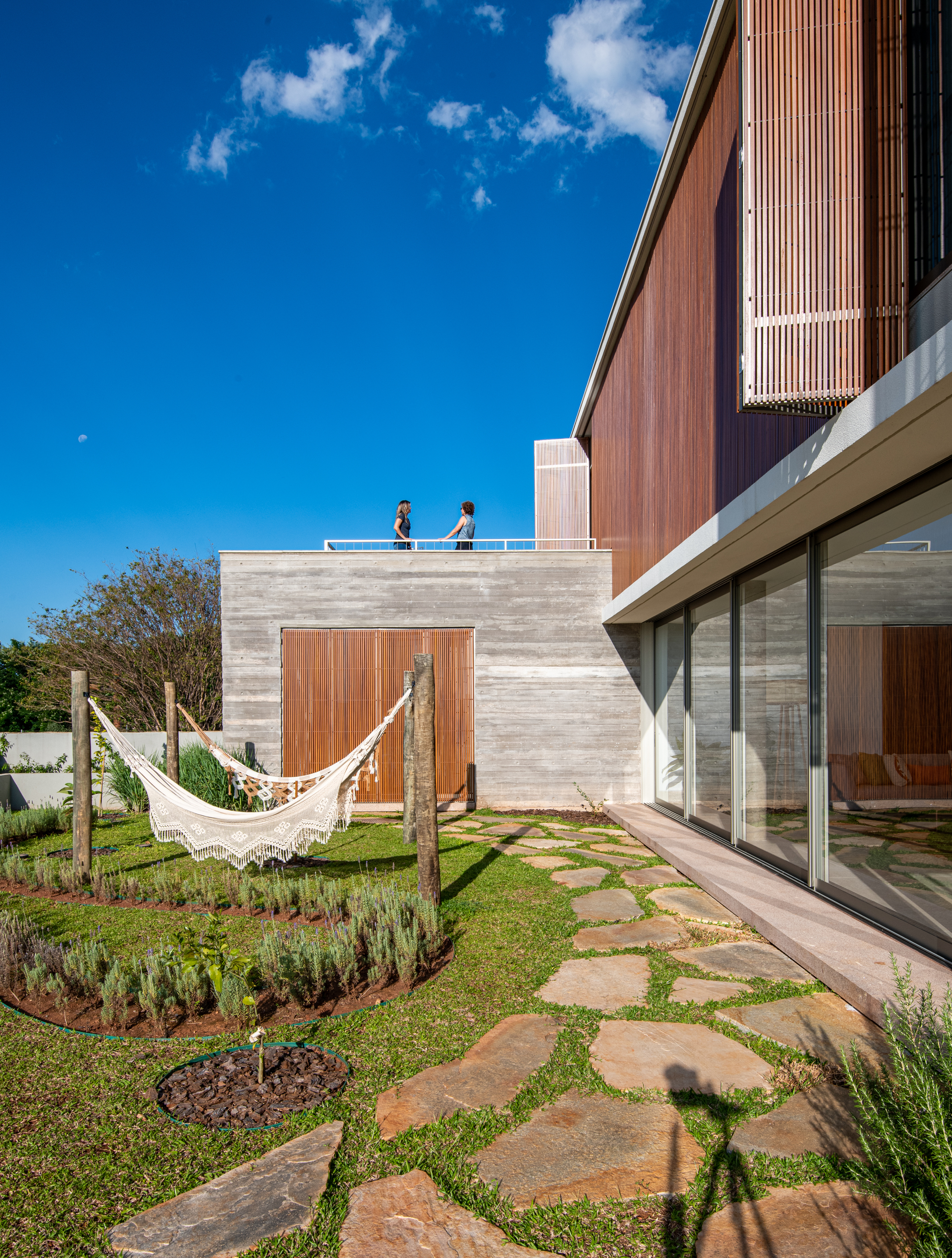 Gallery of RA House / lb+mr - 28