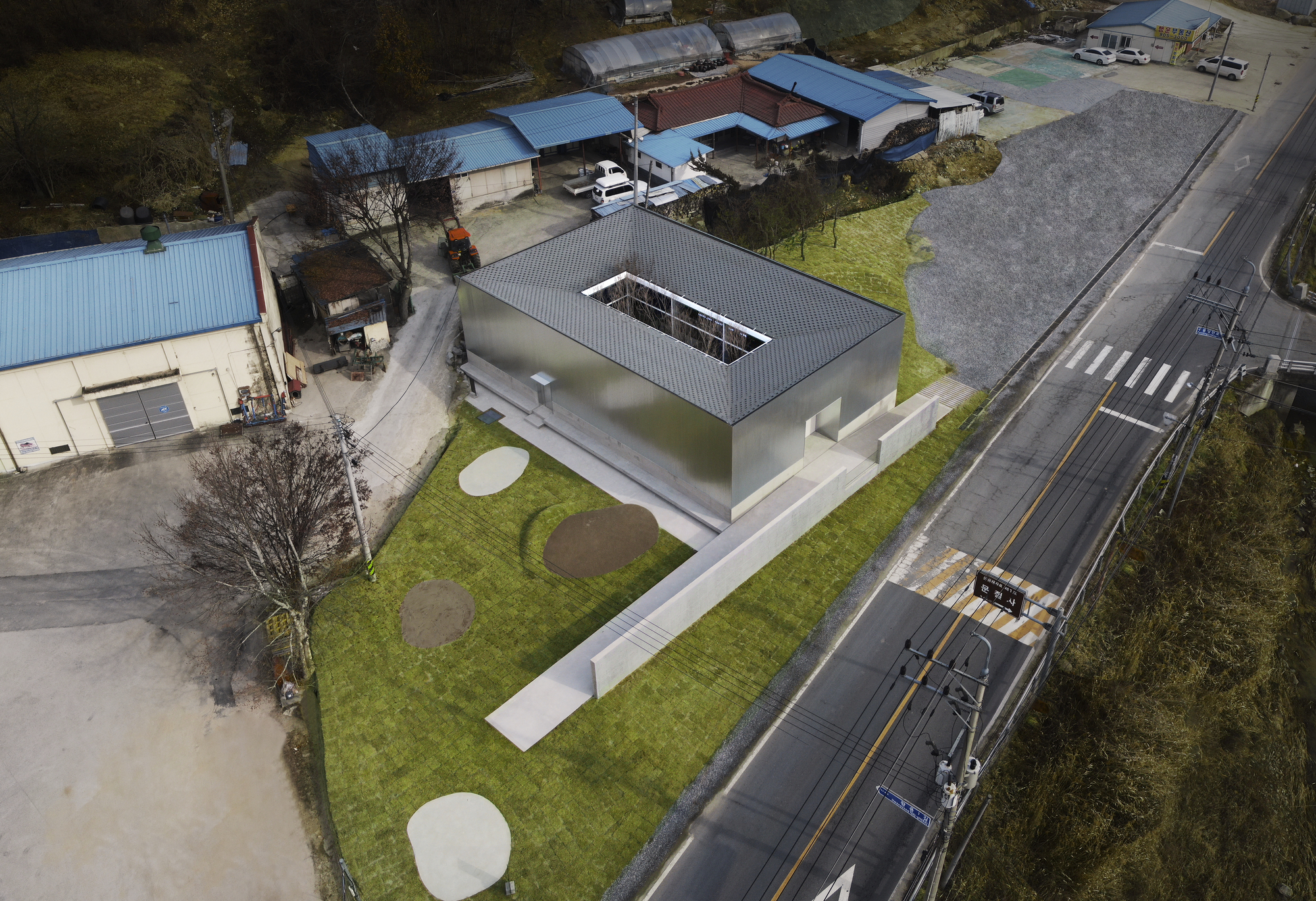 Gallery of LEEDO SAU Coffee / ATMOROUND - 15