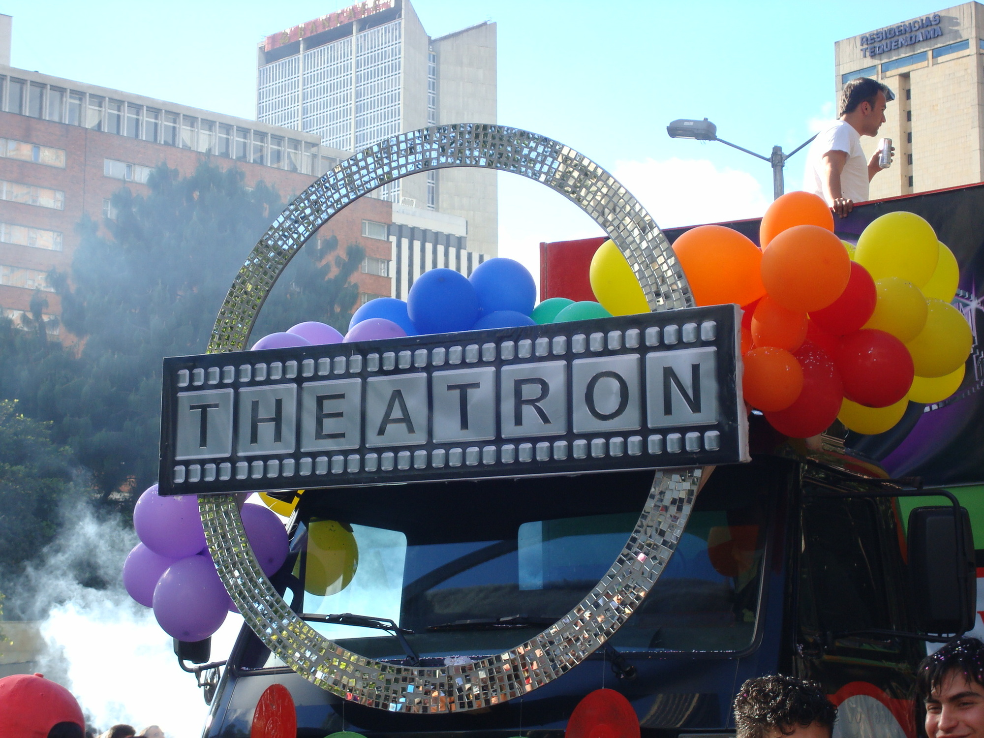 Galería de Theatron: espacios que aprenden en Colombia - 3