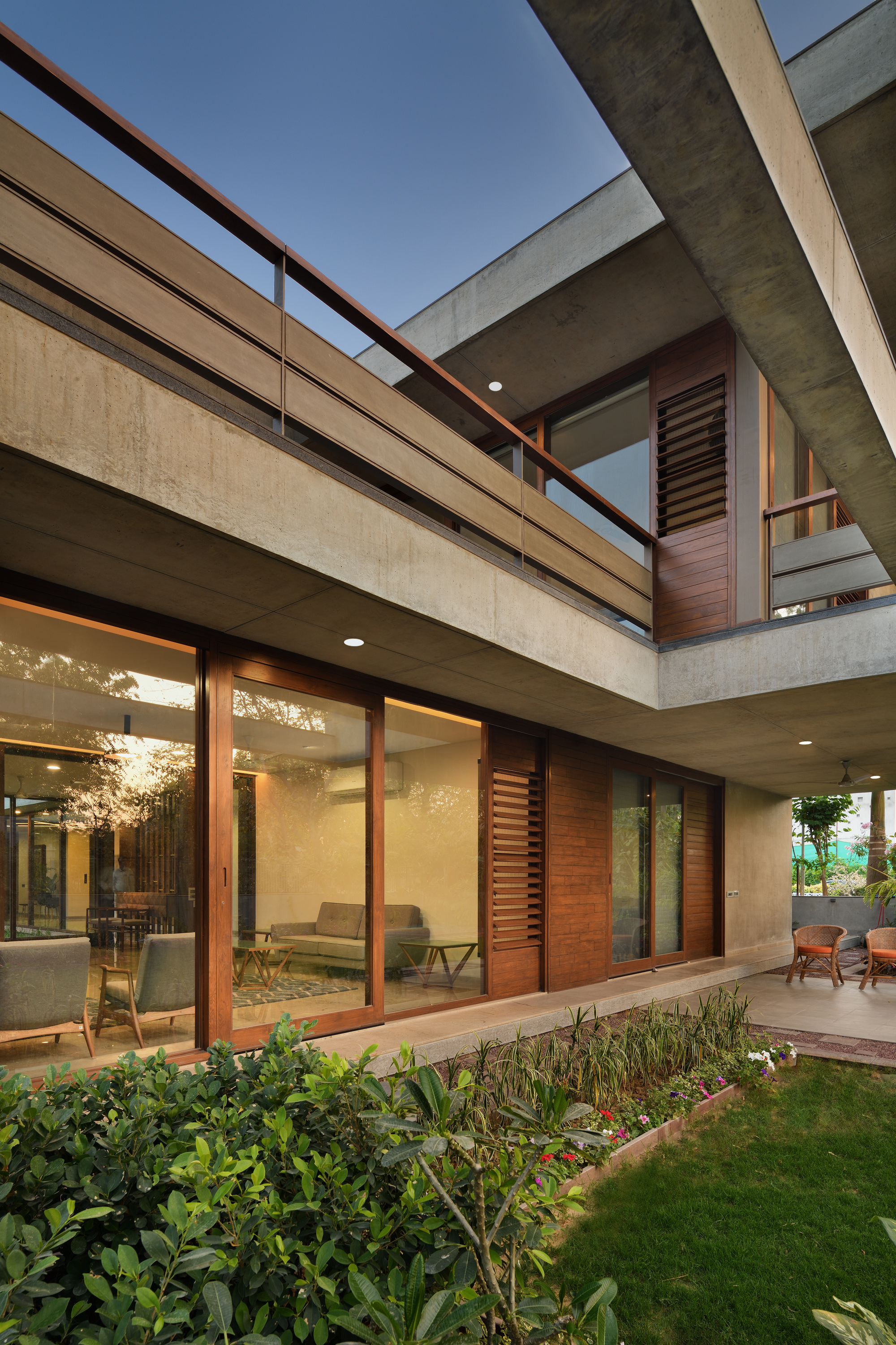 Gallery of The Elemental House / Modo Designs - 14