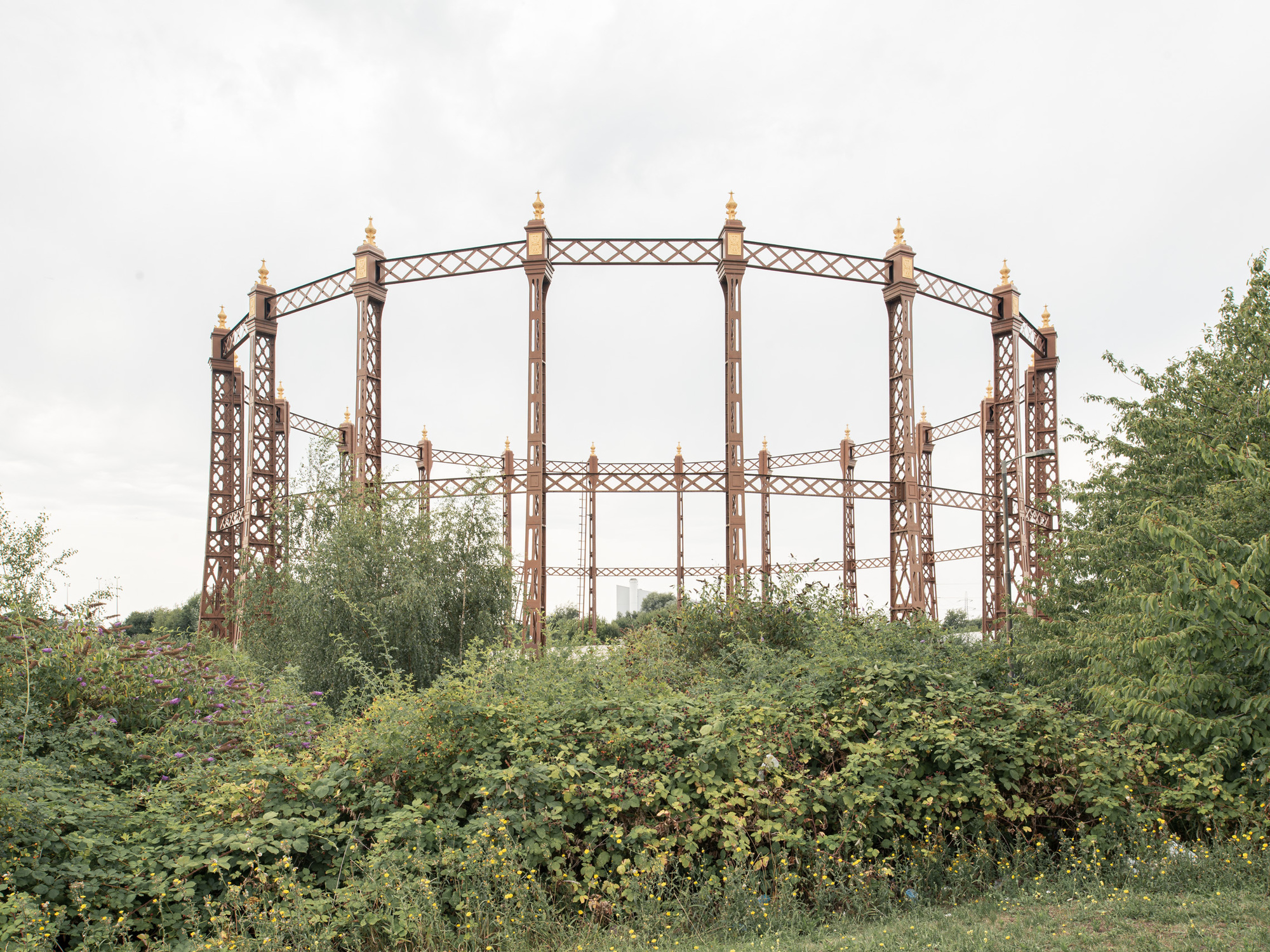 Gallery of The Gas Holders of London Documented by Photographer ...