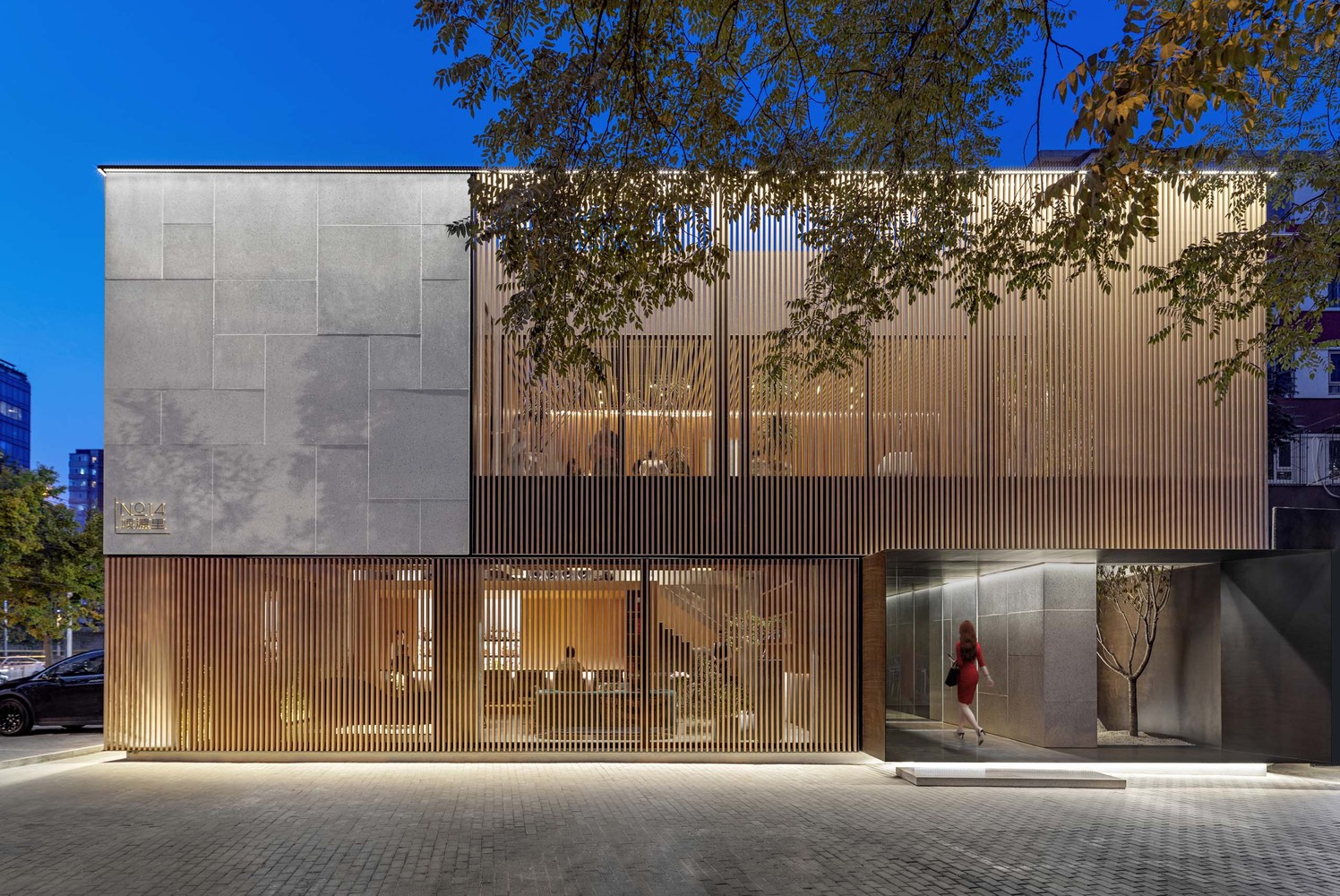 Gallery of The Corner Restaurant / MDDM STUDIO - 2