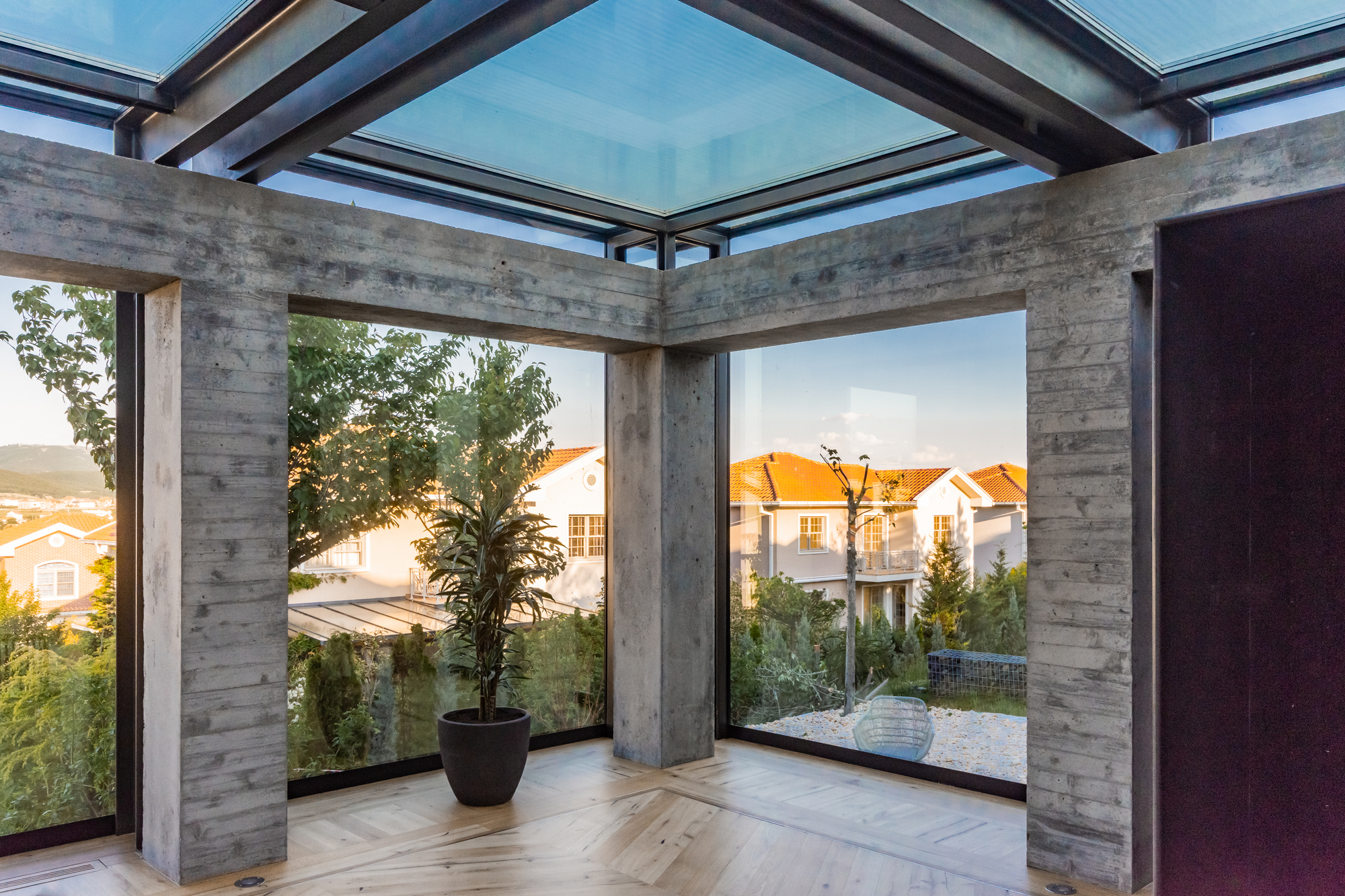 Gallery of BM Kabana House / 4M Group - 2