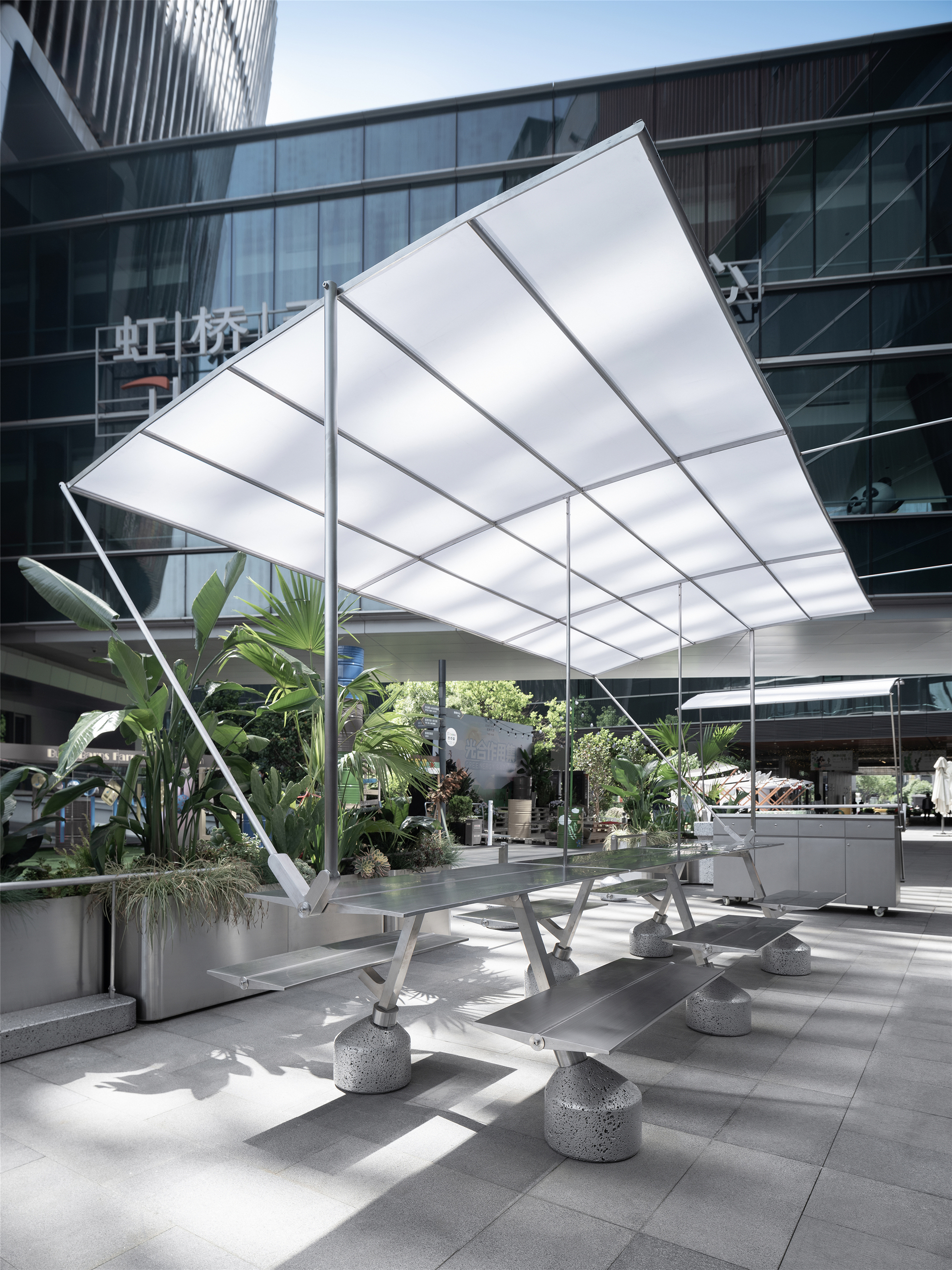 Gallery of Holiland Concept Store / DAS Lab - 5