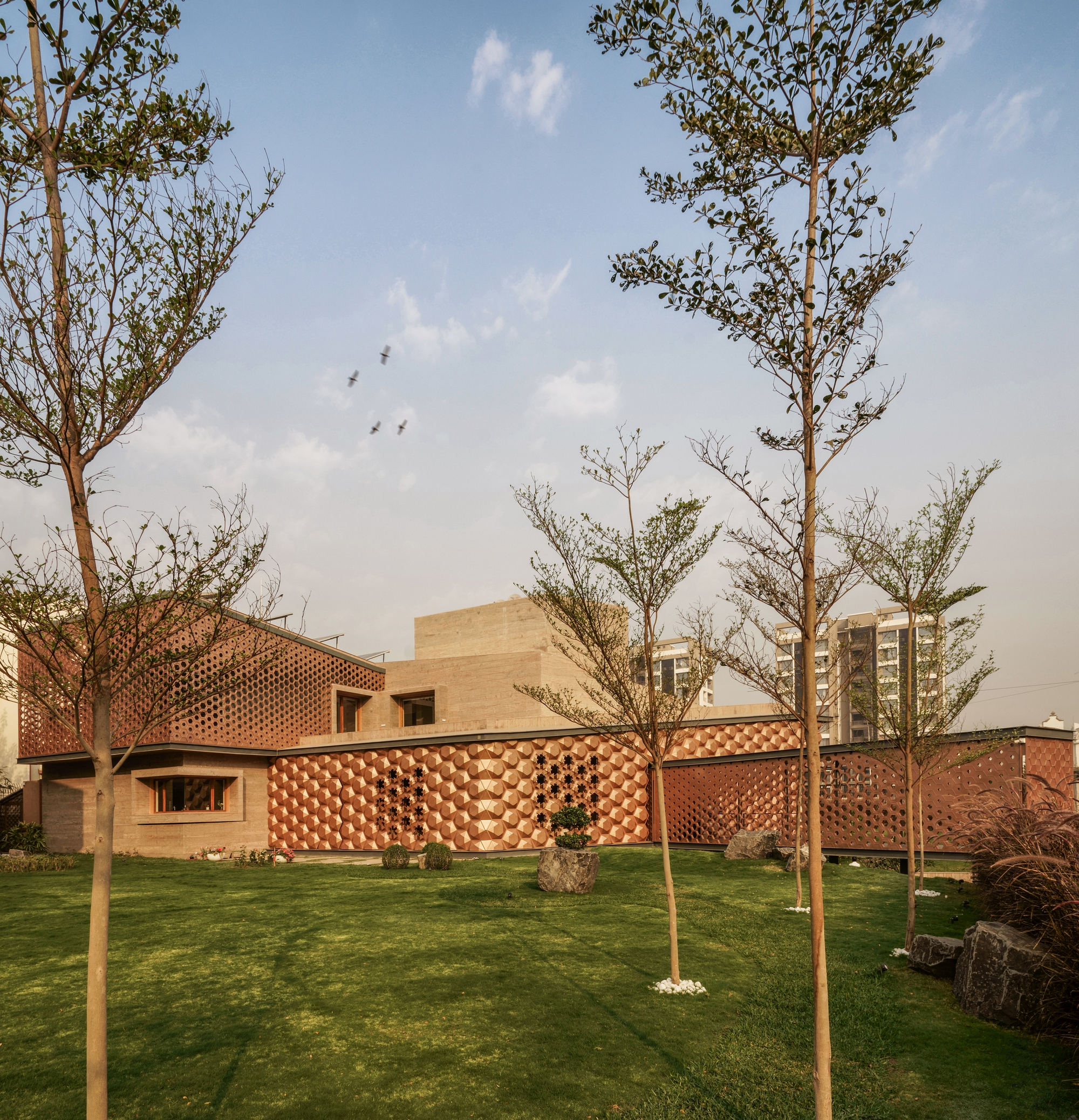 Gallery of HIVE House / Openideas Architects - 21