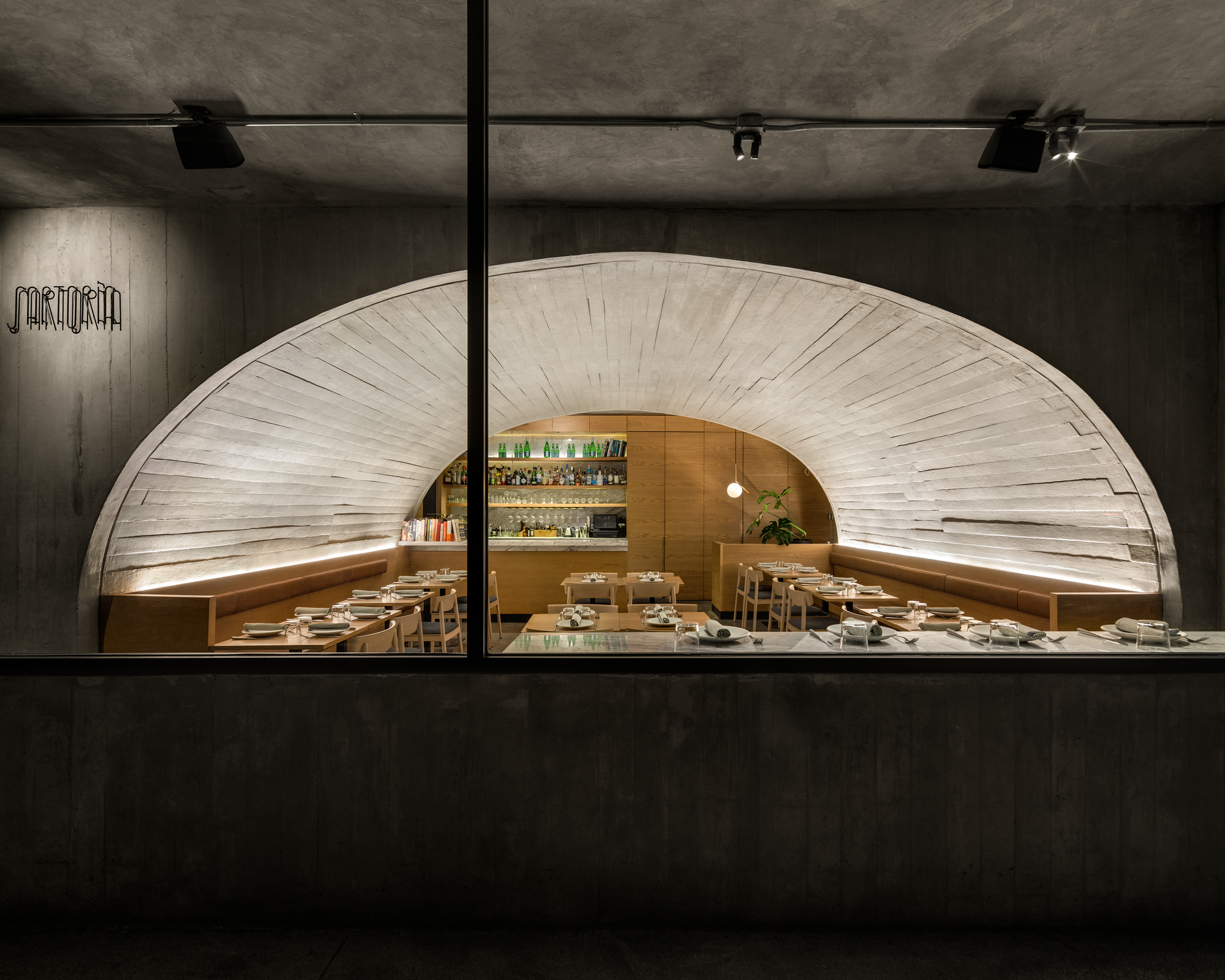 Gallery of Buna Sartoría Restaurant and Coffee Shop / Taller ADG - 12