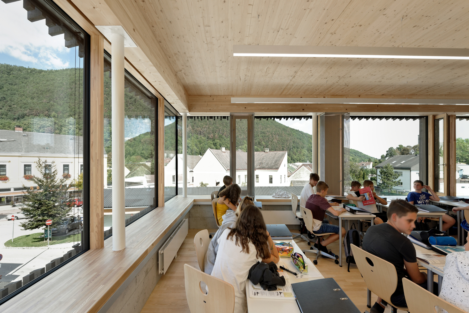 Gallery of School Complex Gloggnitz / Dietmar Feichtinger Architectes - 32