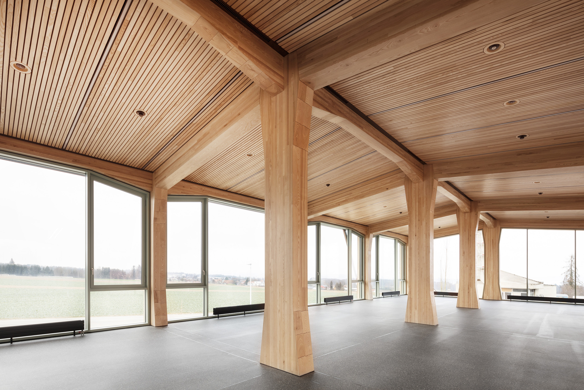 Gallery of Ekkharthof Community Building / Lukas Imhof Architektur - 18