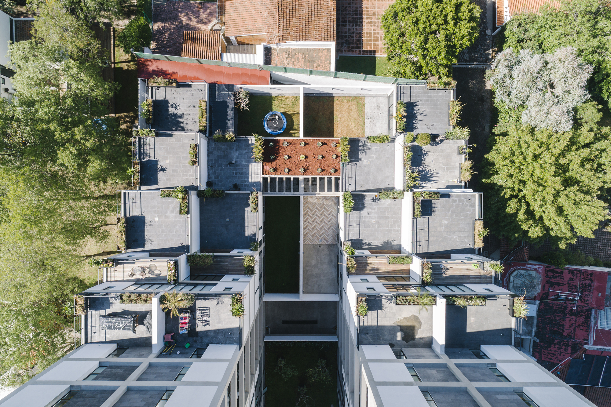 Gallery of Terrazas Tadeo Building / Taller Eduardo Audirac + Enrique ...