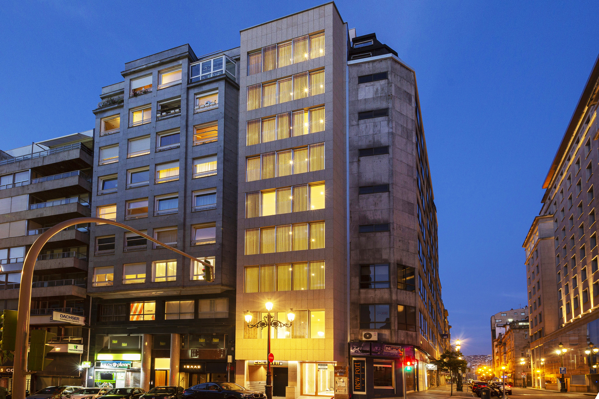 Galería de Edificio Colón 11 / Edifico Arquitetura - 5