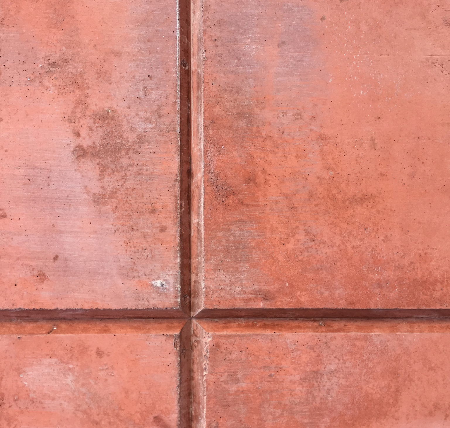 Gallery of House in Red Concrete / Sanden+Hodnekvam Architects - 10