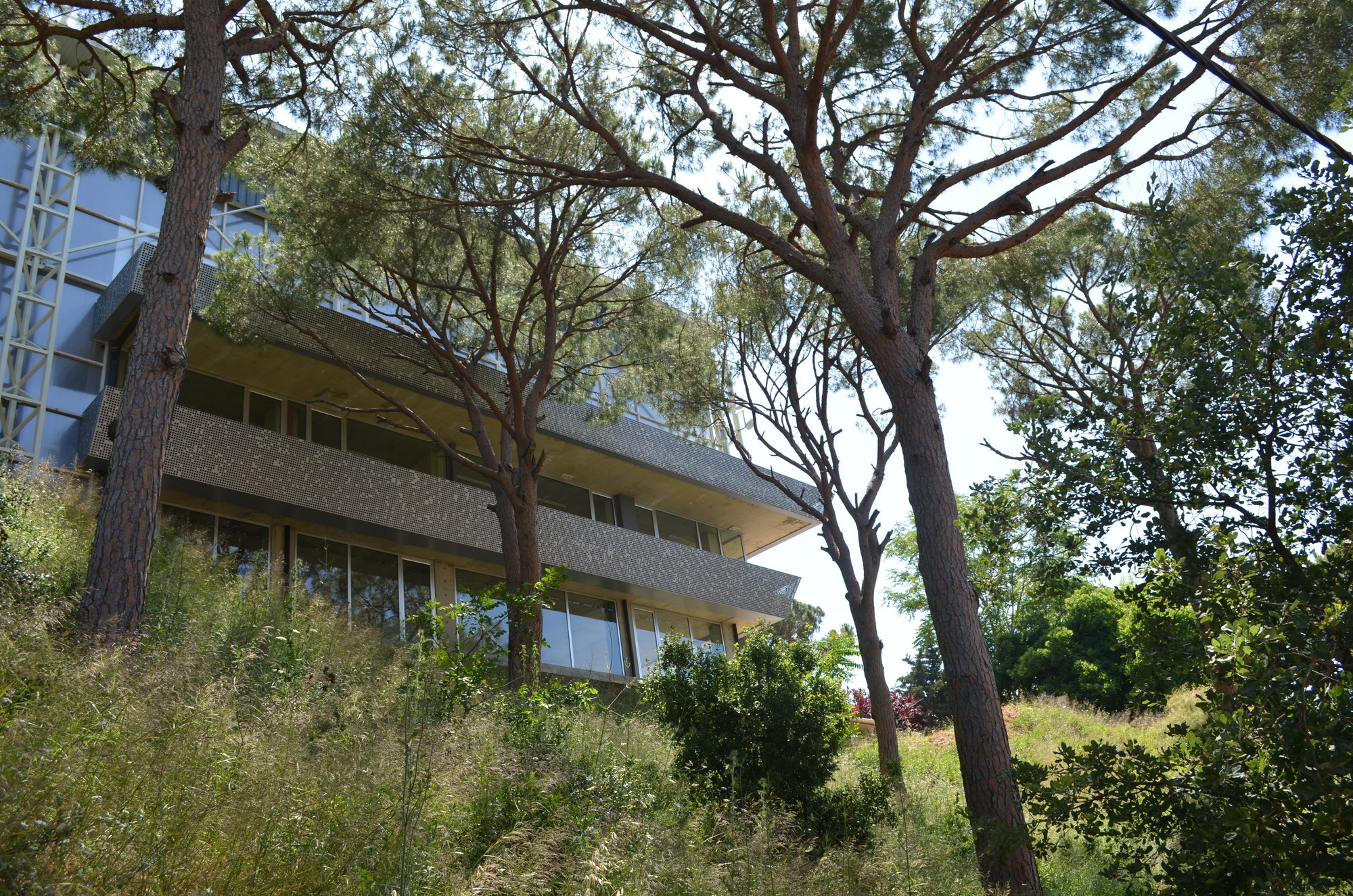 Gallery of Sagesse Sports Complex / Plan R Studio - 20