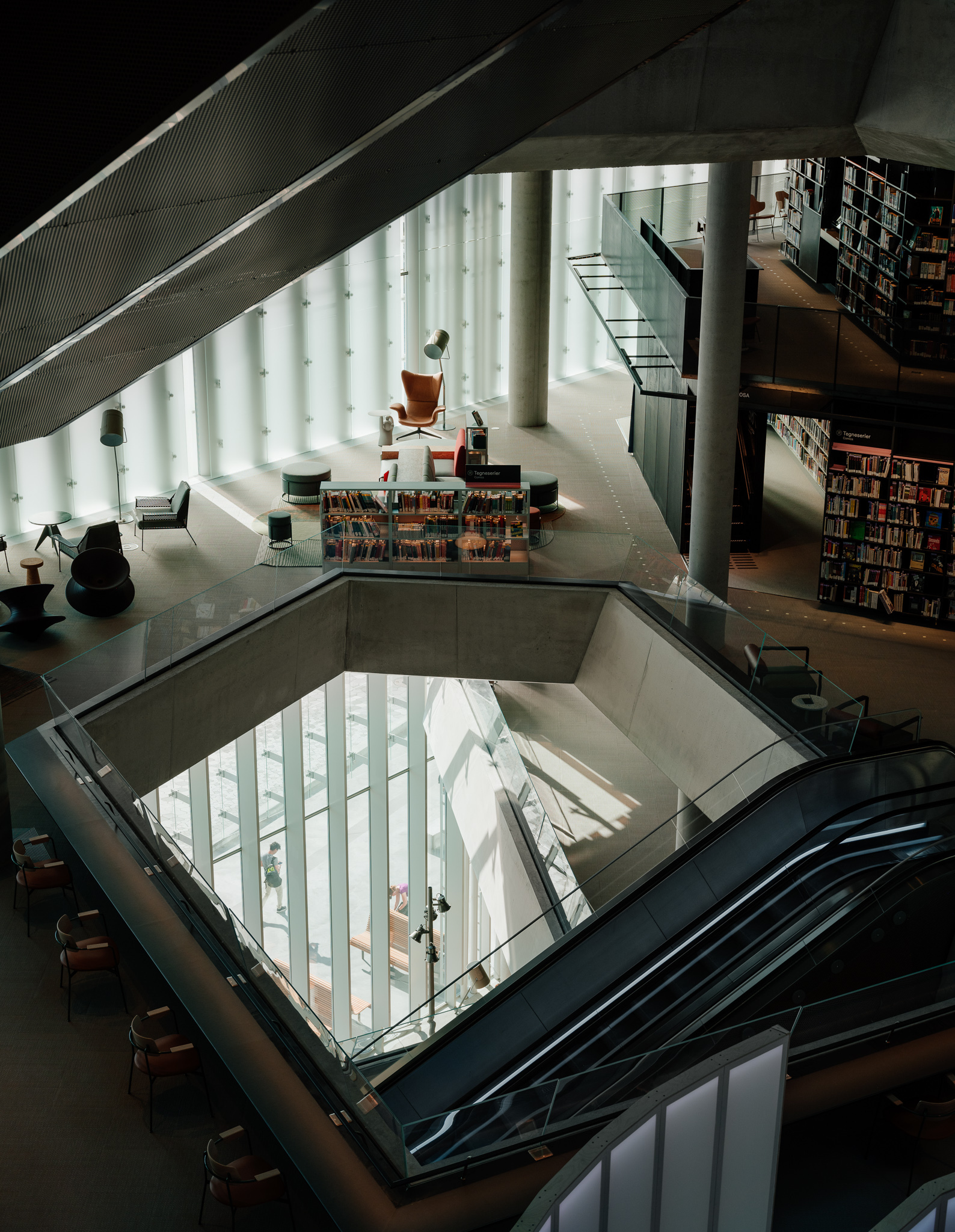 Gallery of Deichman Library / Atelier Oslo + Lund Hagem - 11