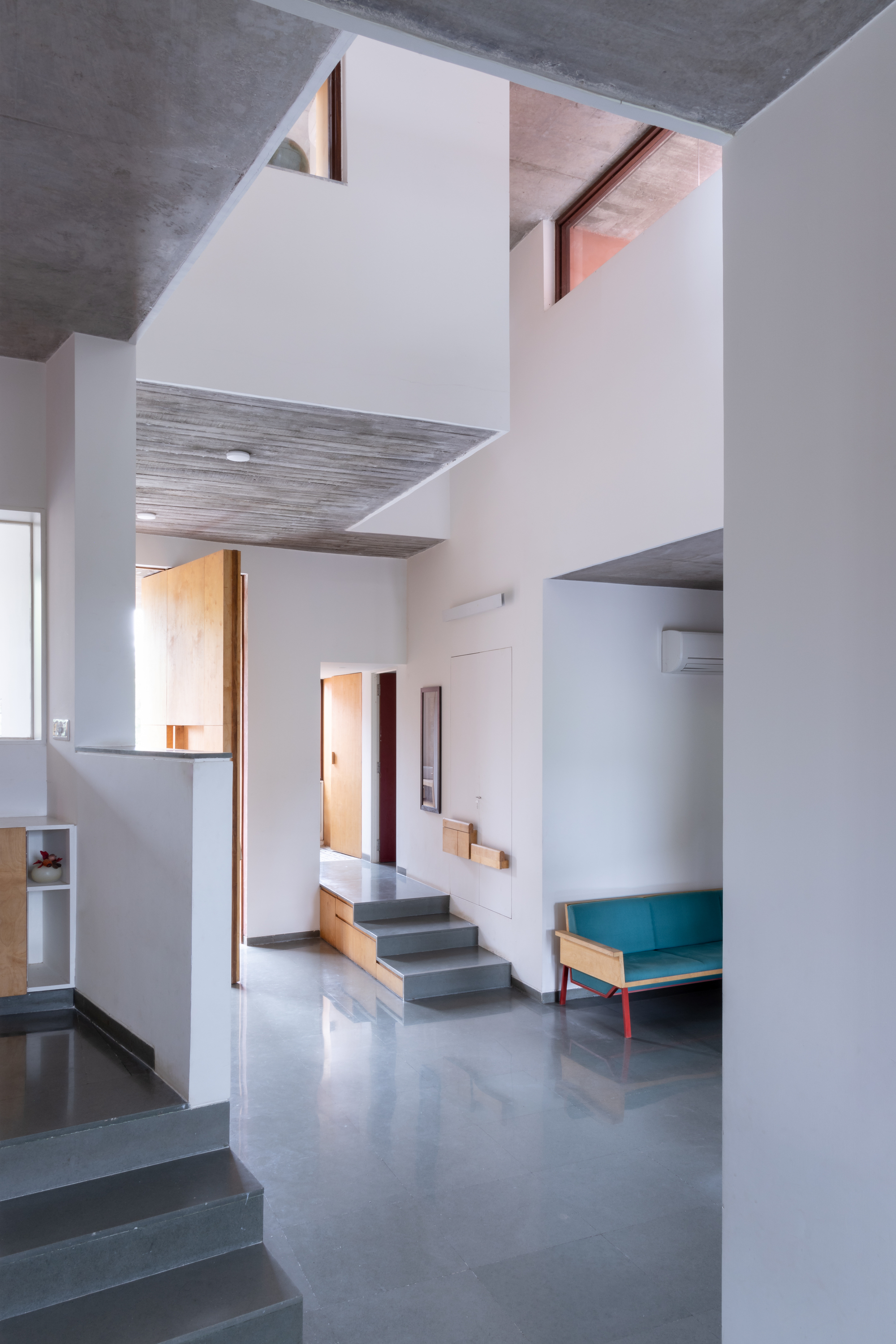 Gallery of KĀ House / Studio Sangath - 11