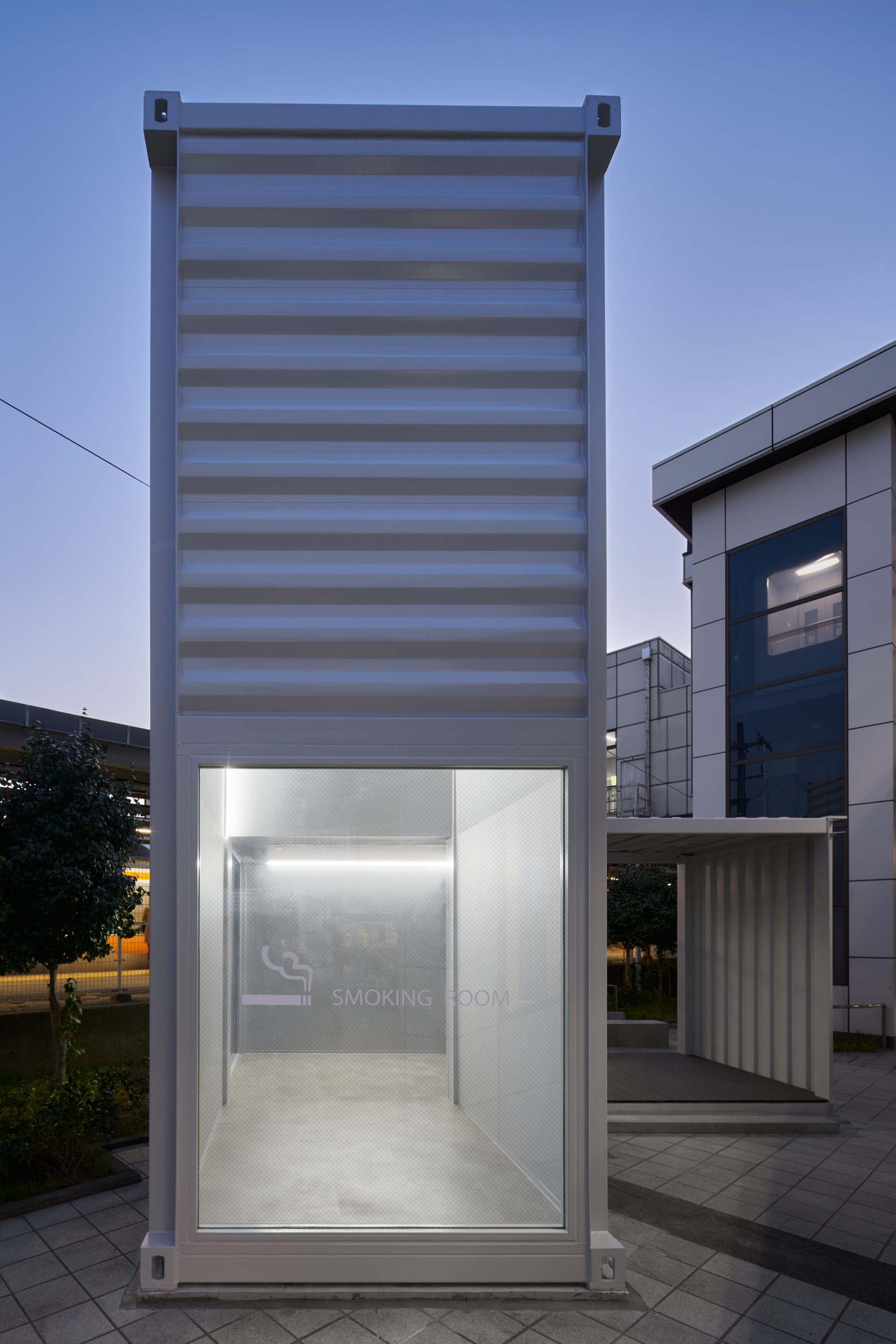 Gallery of Smoking Box in Tokyo / R/URBAN DESIGN OFFICE - 9