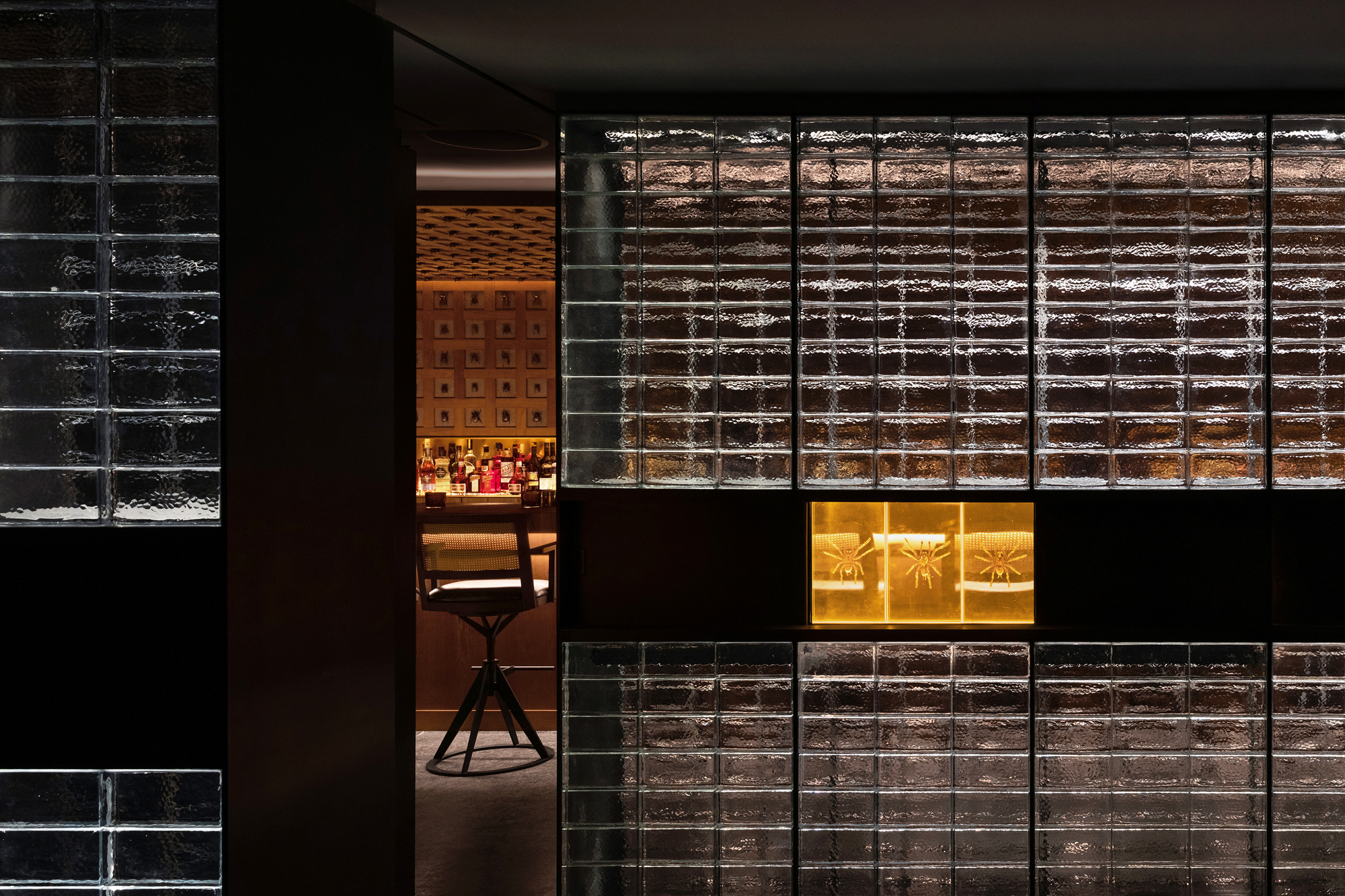 Gallery of Secret Bar / Atelier xy - 2