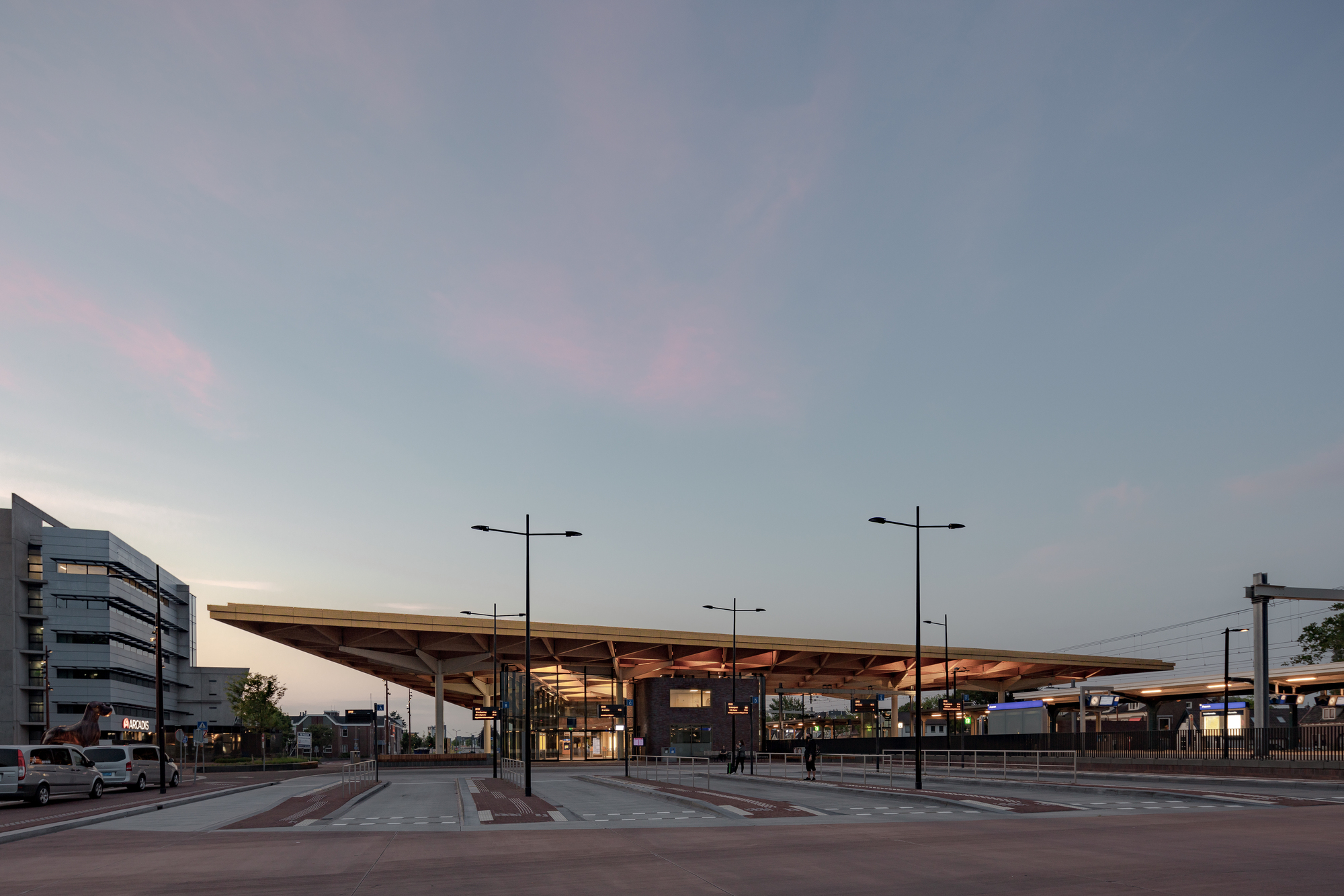 Gallery of Assen Station / Powerhouse Company + De Zwarte Hond - 3