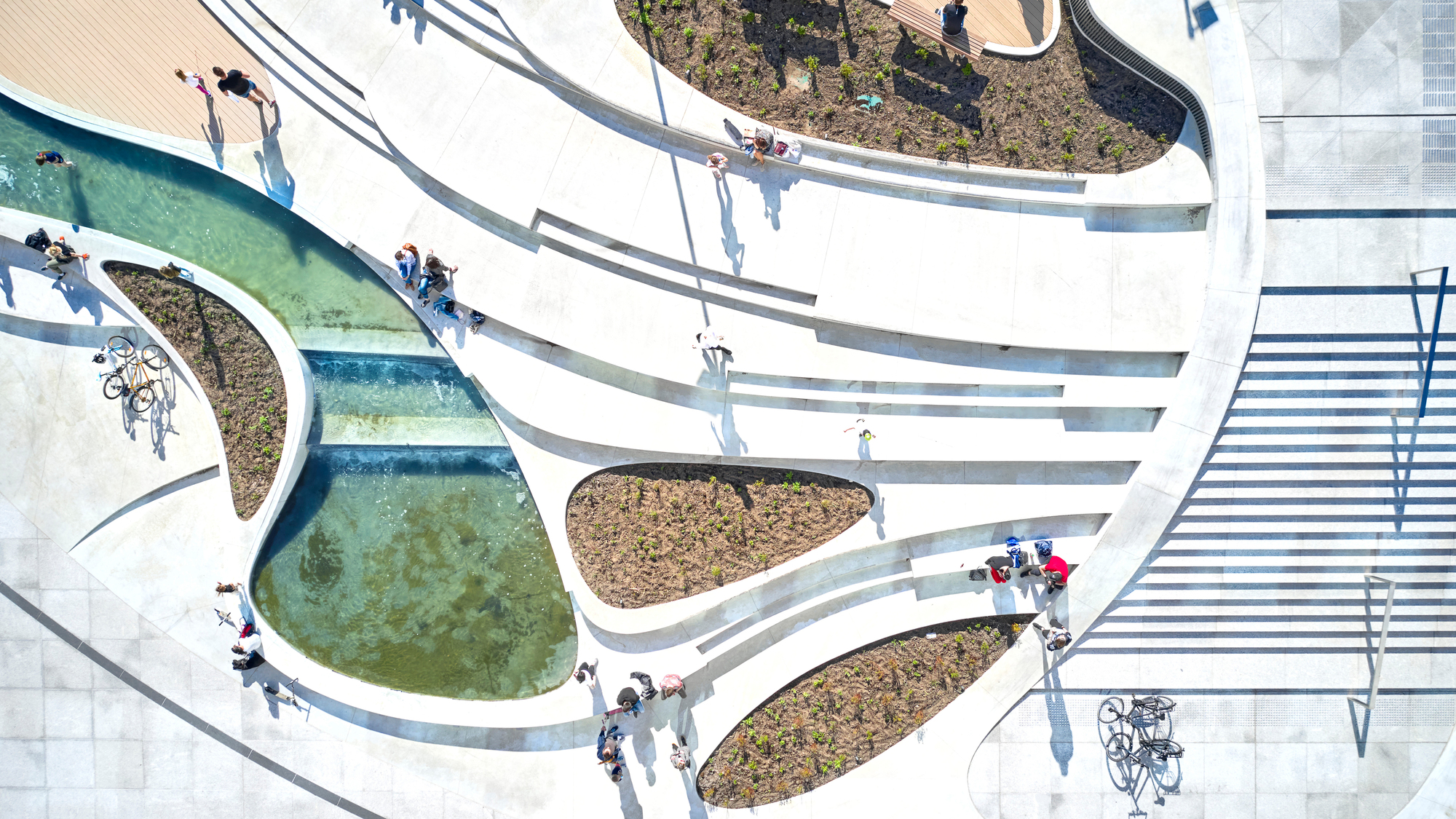 画廊 V 广场城市开发 / 3deluxe architecture - 19