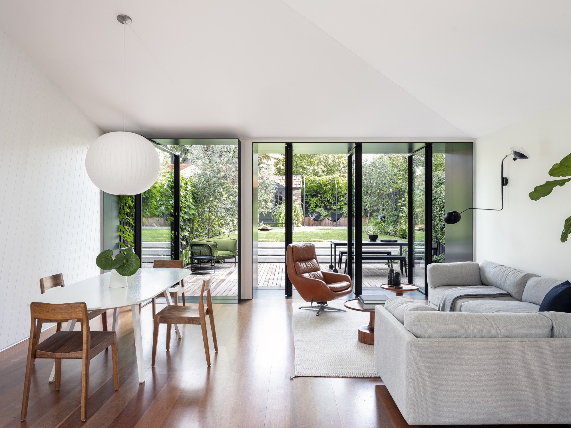 Gallery of Framed House / Luis Gomez-Siu Design Studio - 6