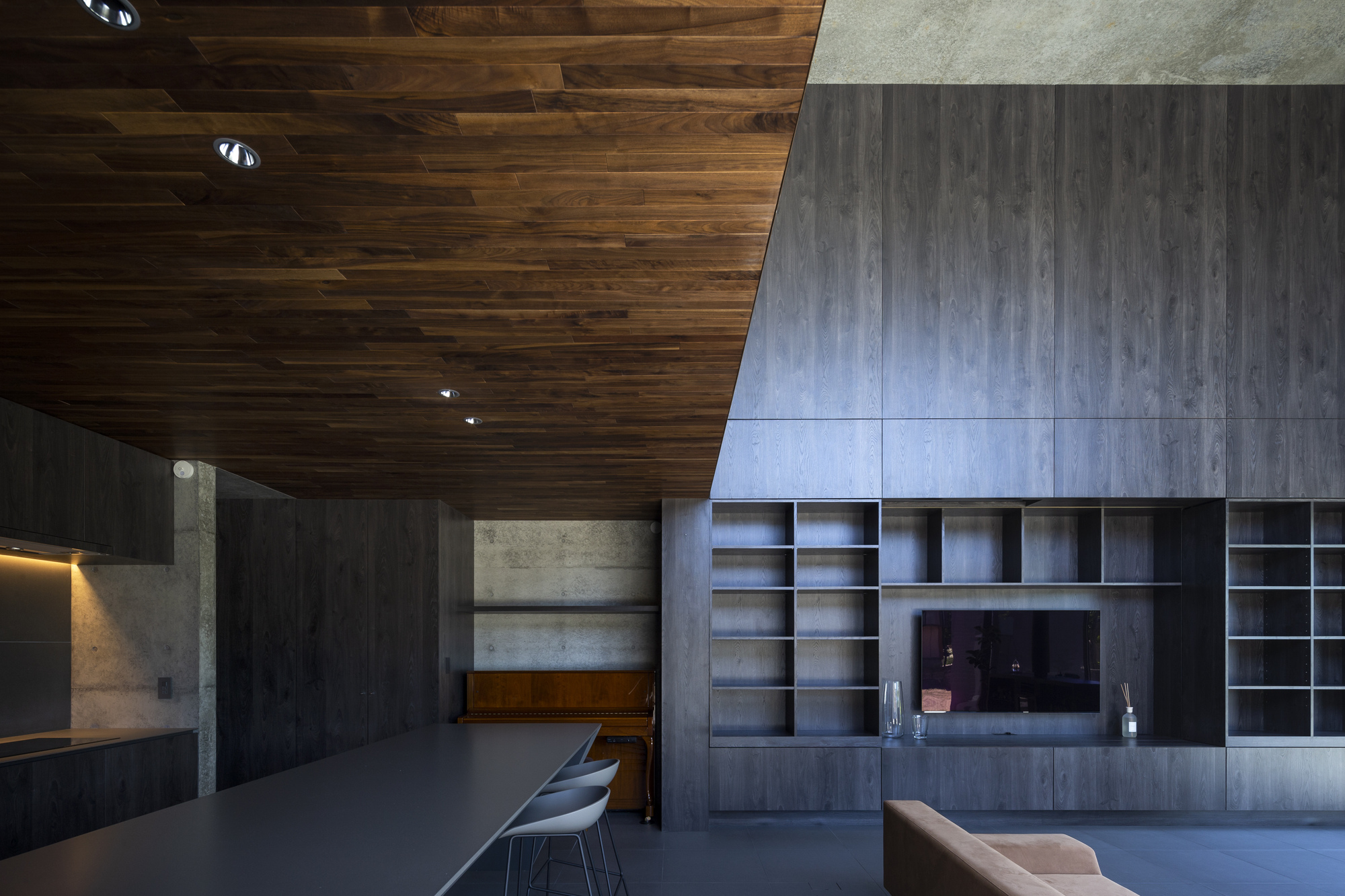 Gallery of SCAPE House / APOLLO Architects & Associates - 13