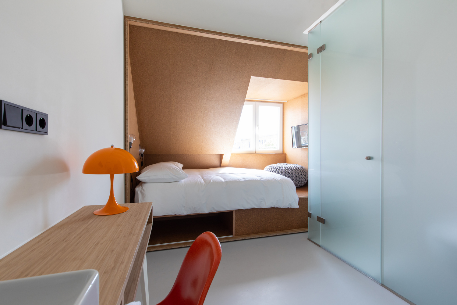 Gallery of The Bellhop Hotel / locallll - 7