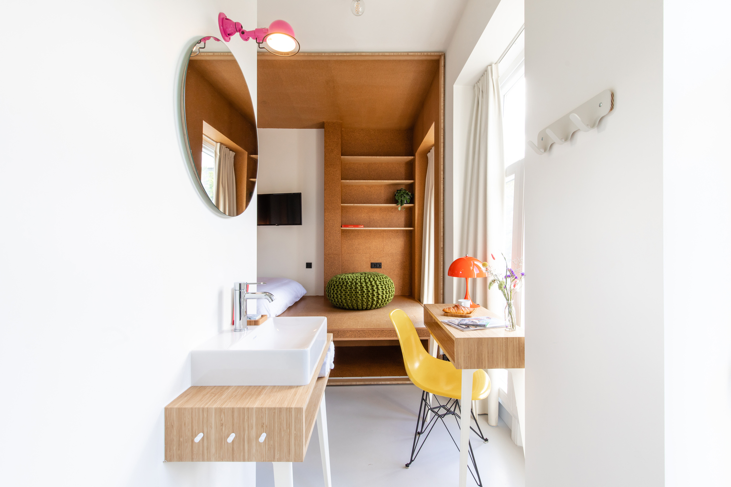 Gallery of The Bellhop Hotel / locallll - 16