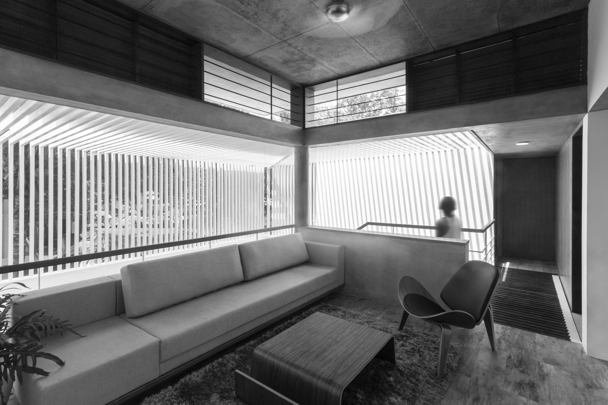 Gallery of HALAMAN The Courtyard House / ZERO STUDIO - 6