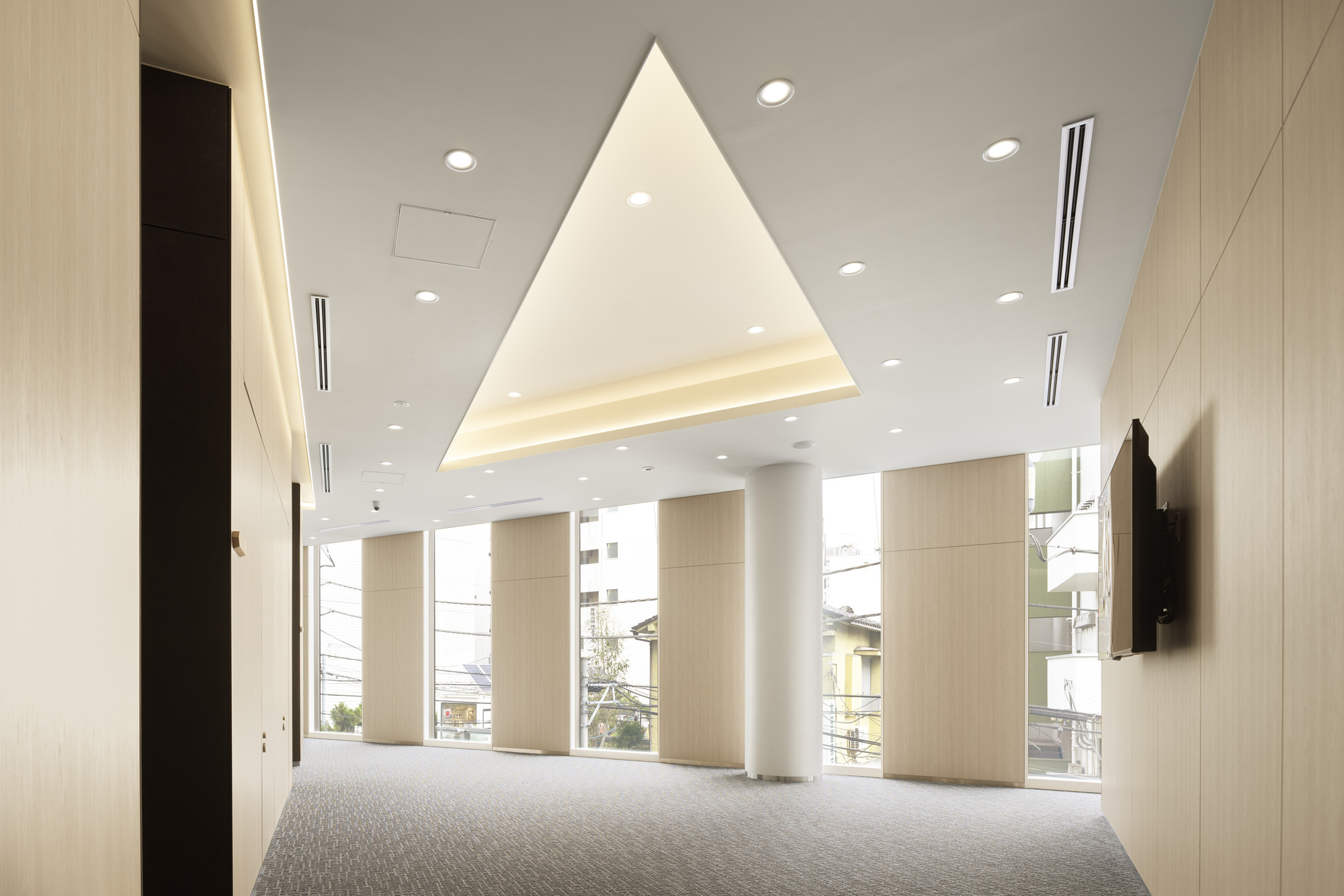 Gallery of JEC Building / to-ripple Inc. + UDS + Toda Corporation - 3