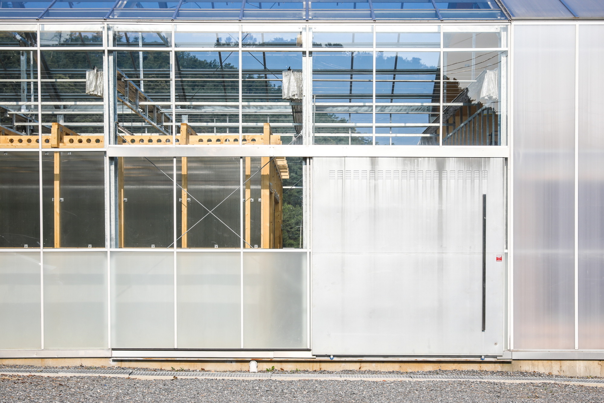 Gallery of Glass House Laboratory / STAY Architects - 6