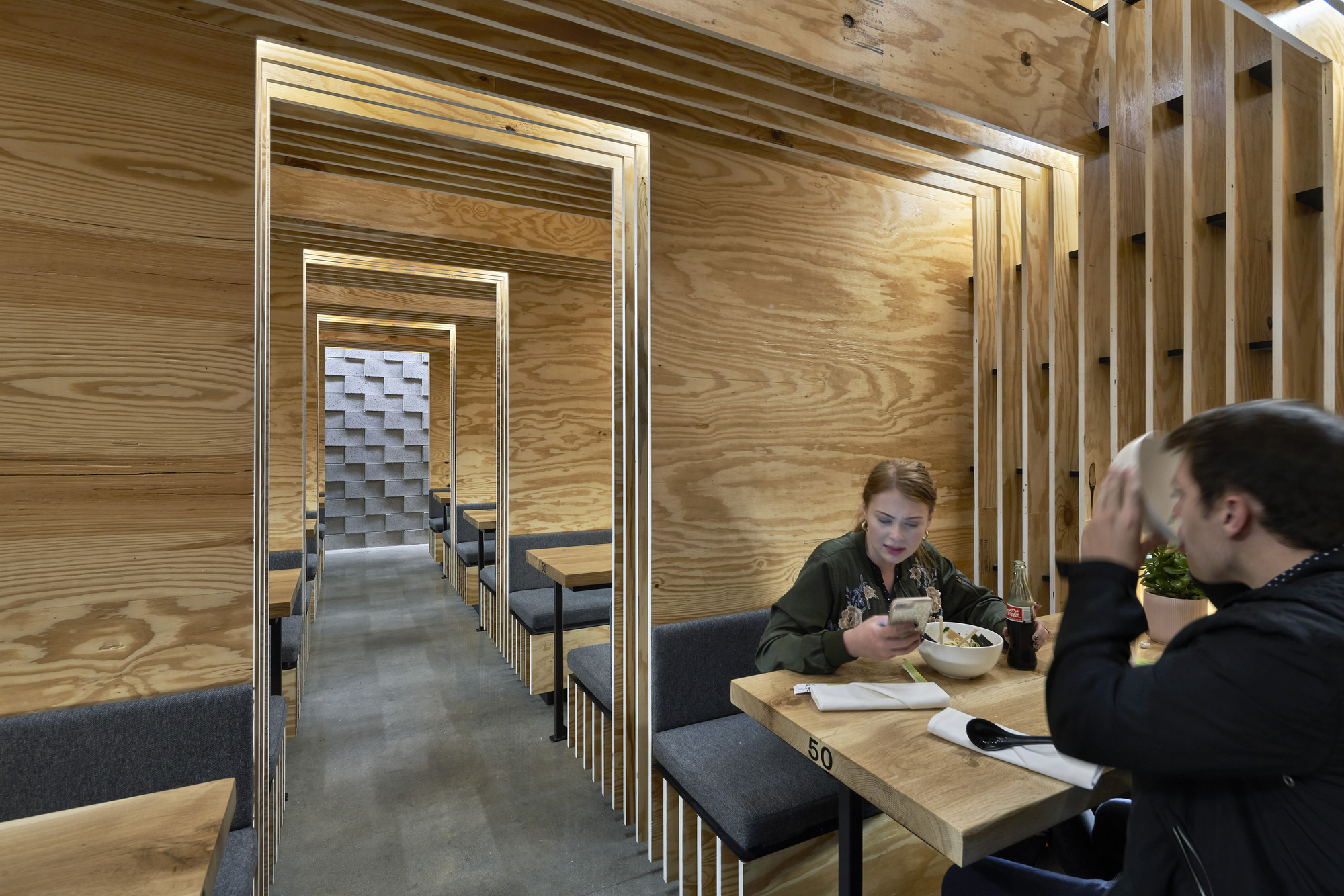 Gallery of CO-OP Ramen Restaurant / Marlon Blackwell Architect - 3