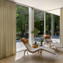 Installation at the Farnsworth House Showcases Original Furniture of ...