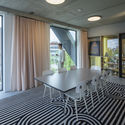 Studio thonik Studio Office / Studio thonik + MMX architecten | ArchDaily