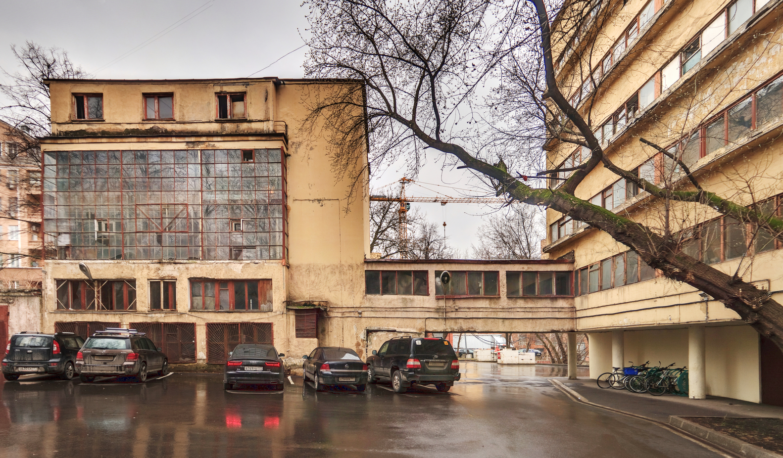 Gallery of Eastern Bloc Buildings: Monolithic Housing Blocks - 4