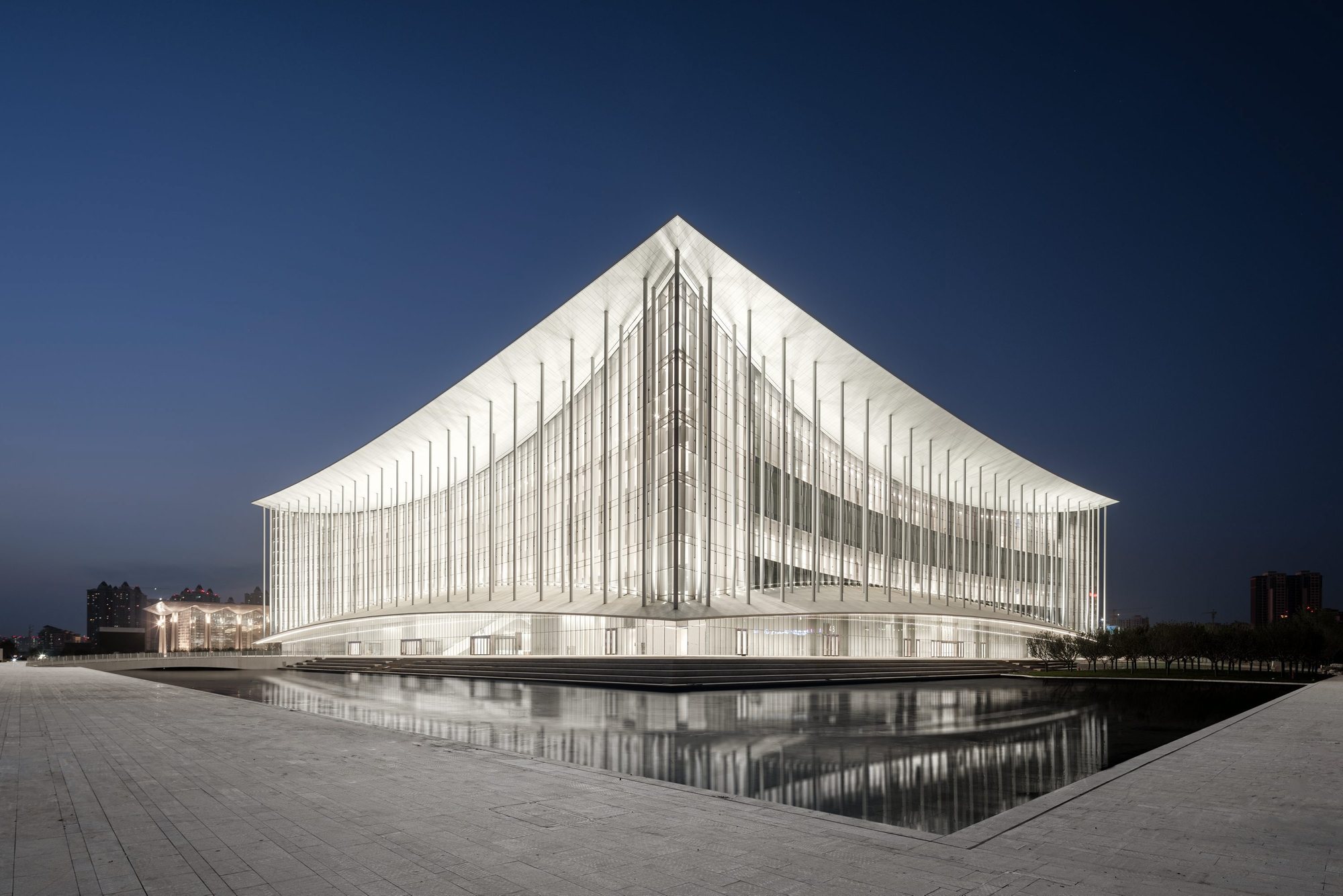 Gallery of Xian Conference Center / gmp Architects - 10