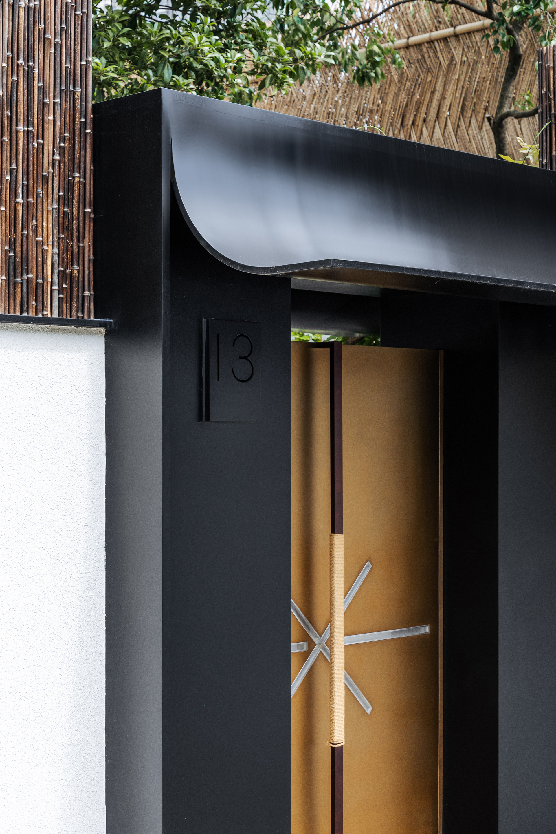Gallery of Hiding House / Wutopia Lab - 22
