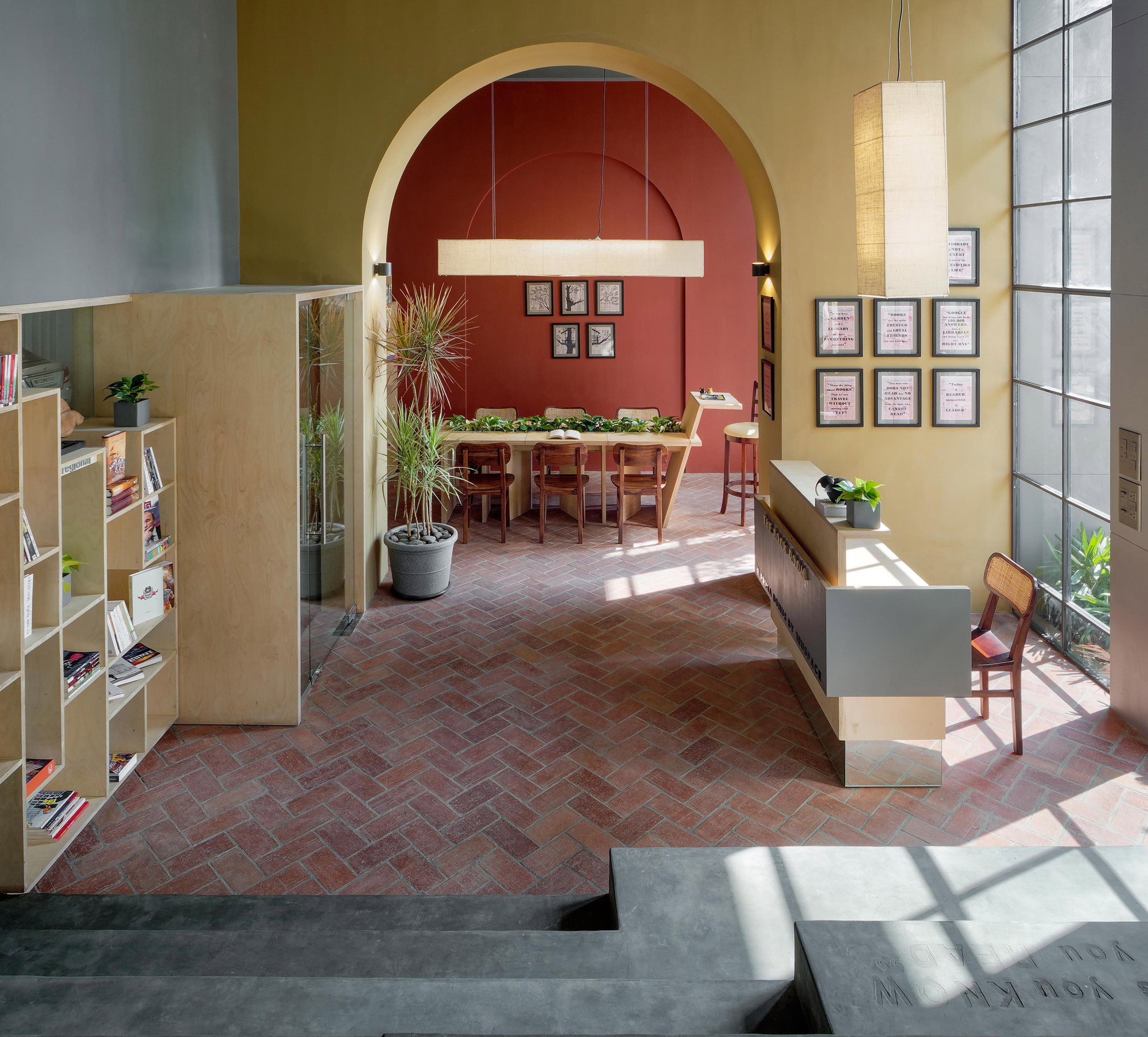 Galería de Sala de libros / Studio Infinity - 3