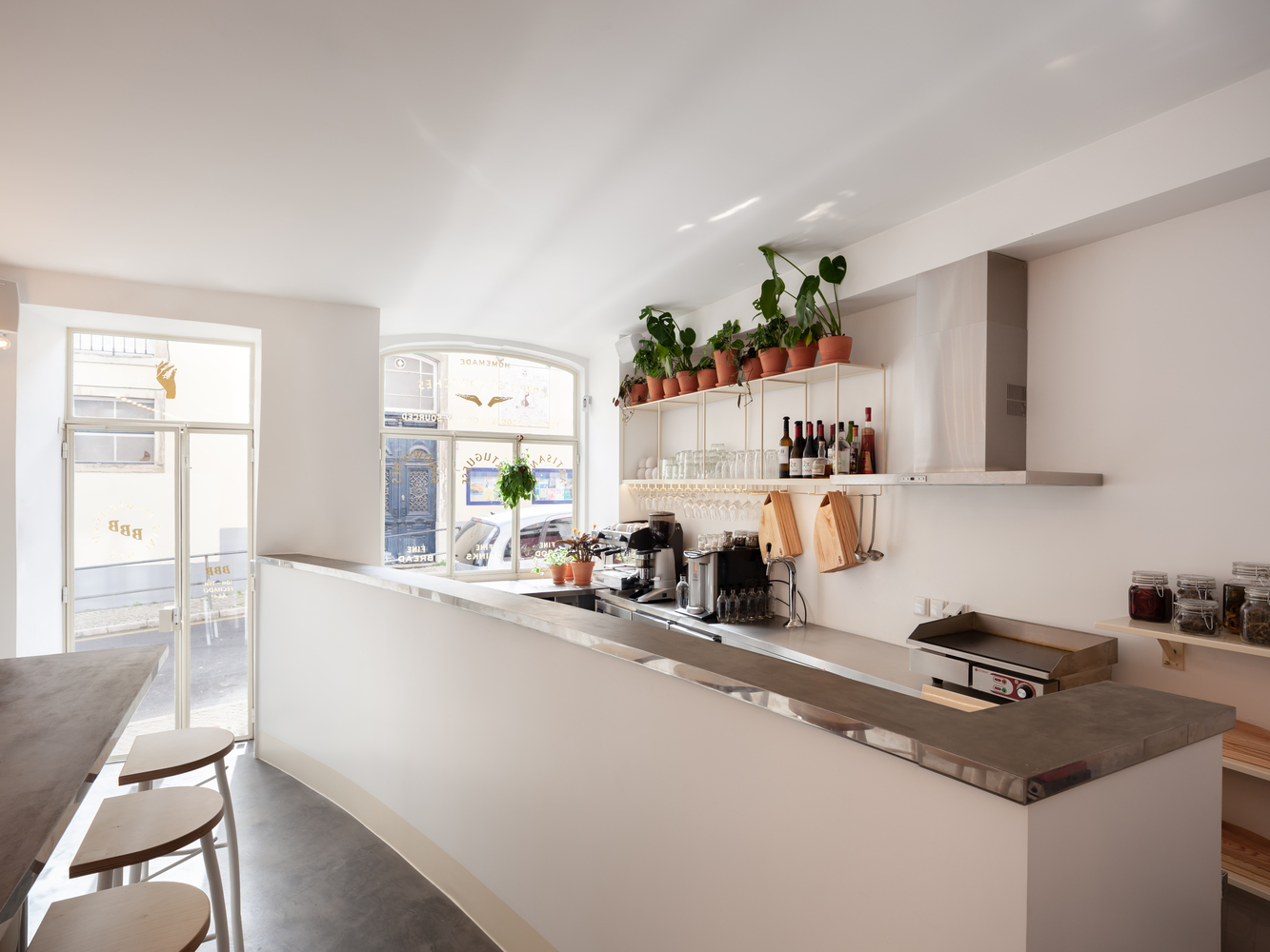 Gallery of BBB Bar / BUREAU (Daniel Zamarbide, Carine Pimenta, Galliane ...