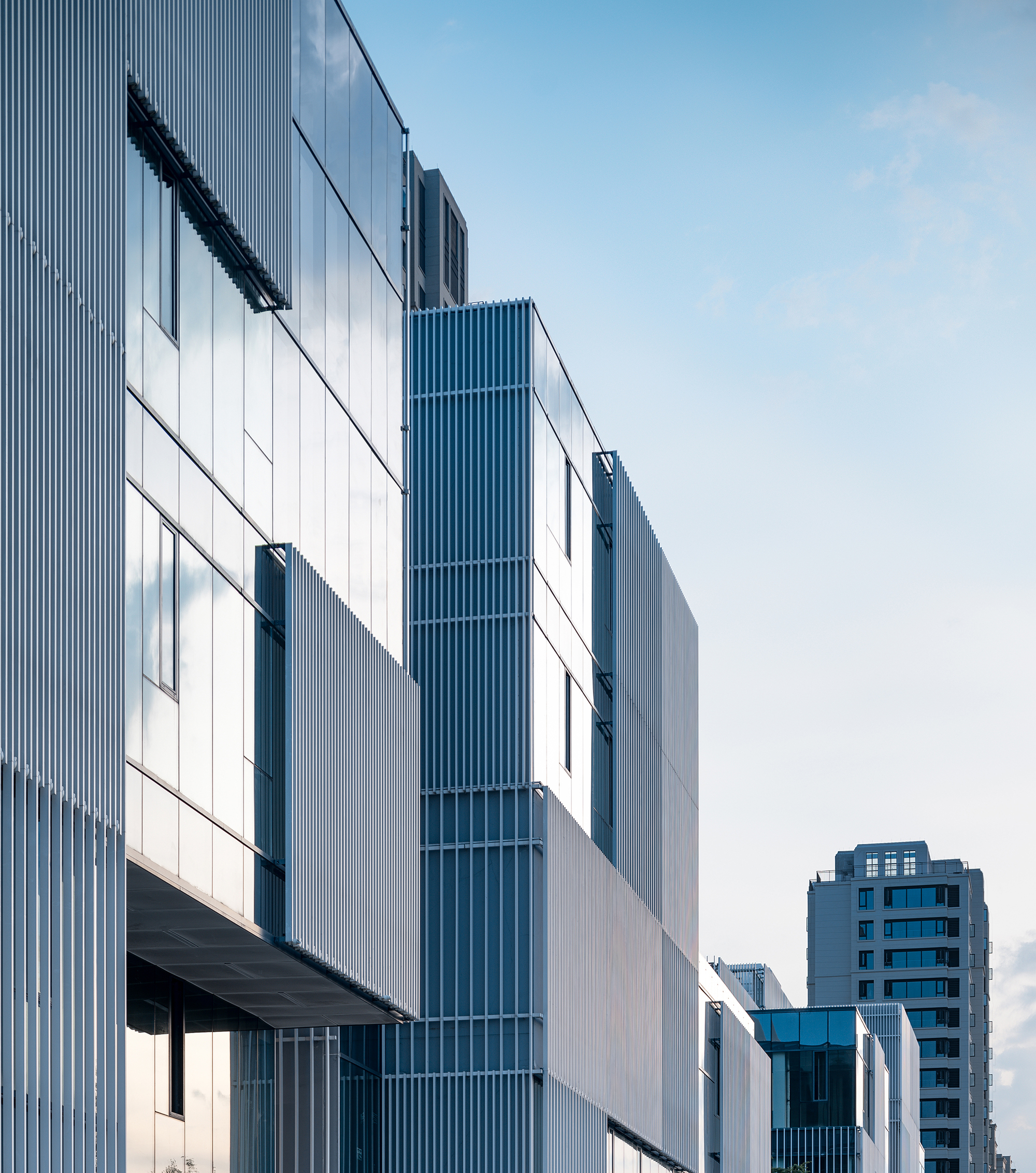 Gallery of Cube Gallery / CLOU Architects - 13