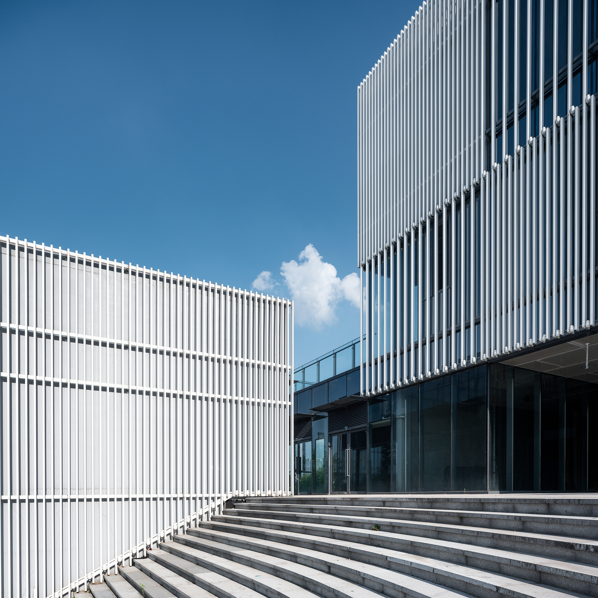 Gallery of Cube Gallery / CLOU Architects - 12