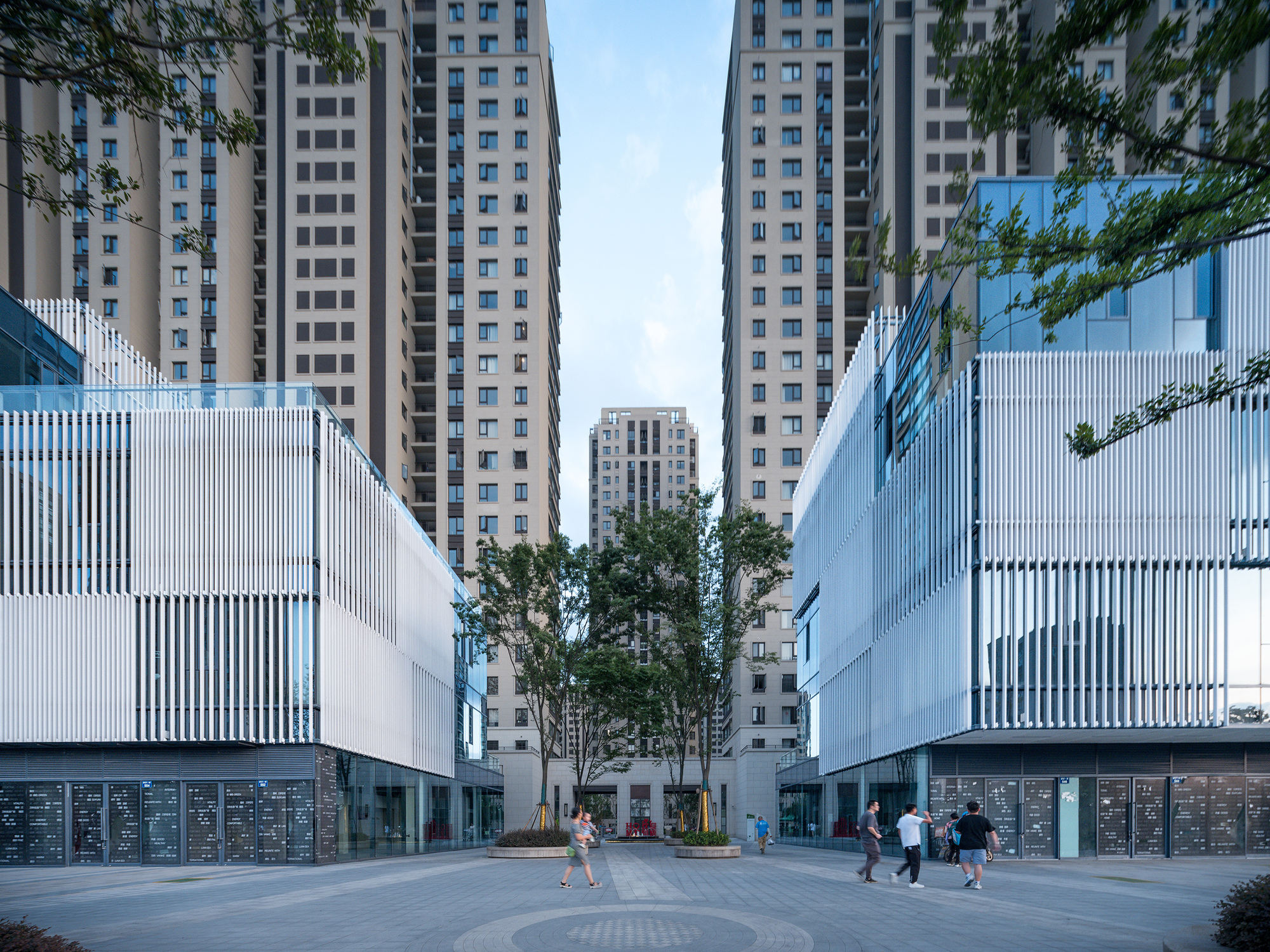 Gallery of Cube Gallery / CLOU Architects - 5