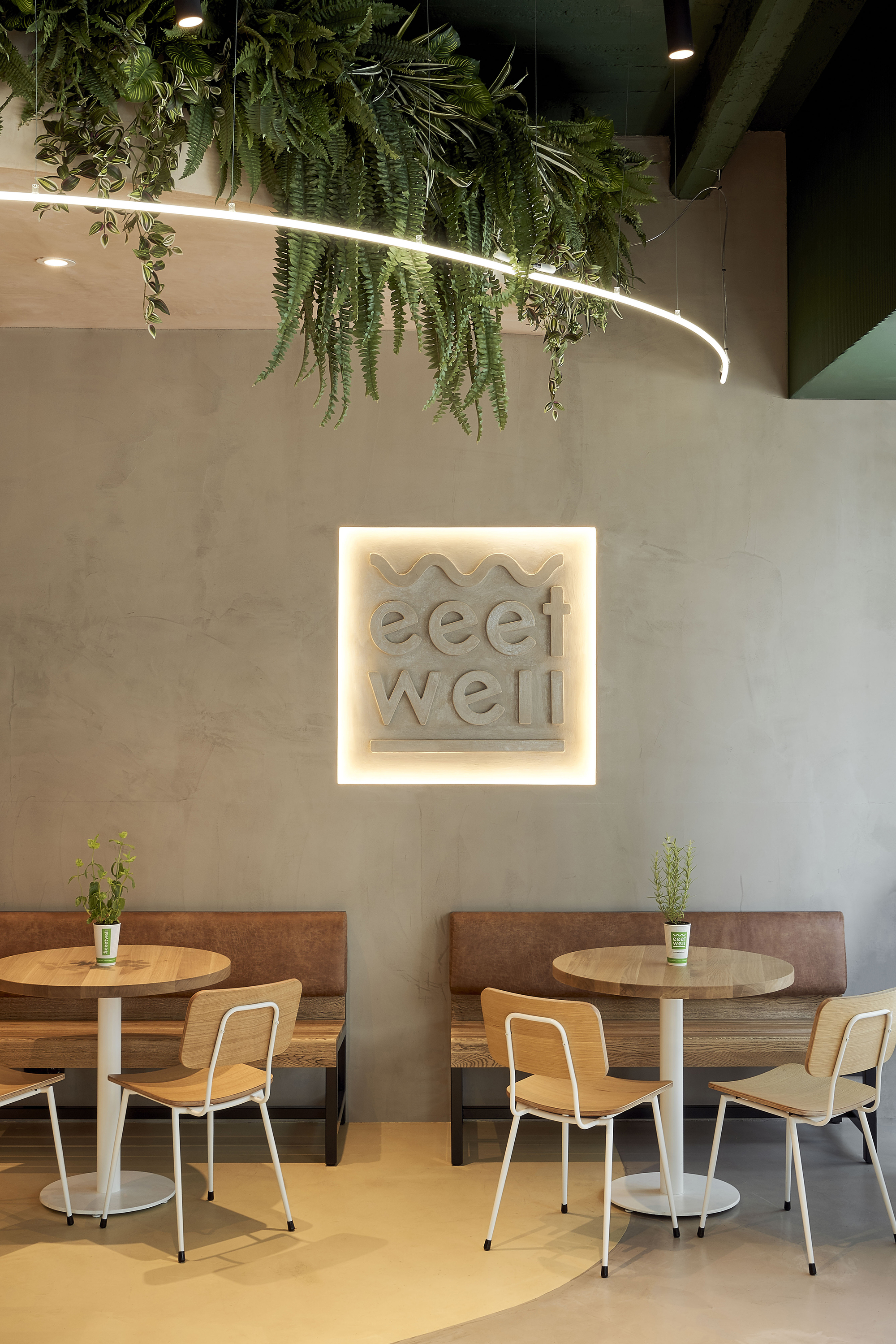 Gallery of Eeetwell Restaurant / WeWantMore - 5