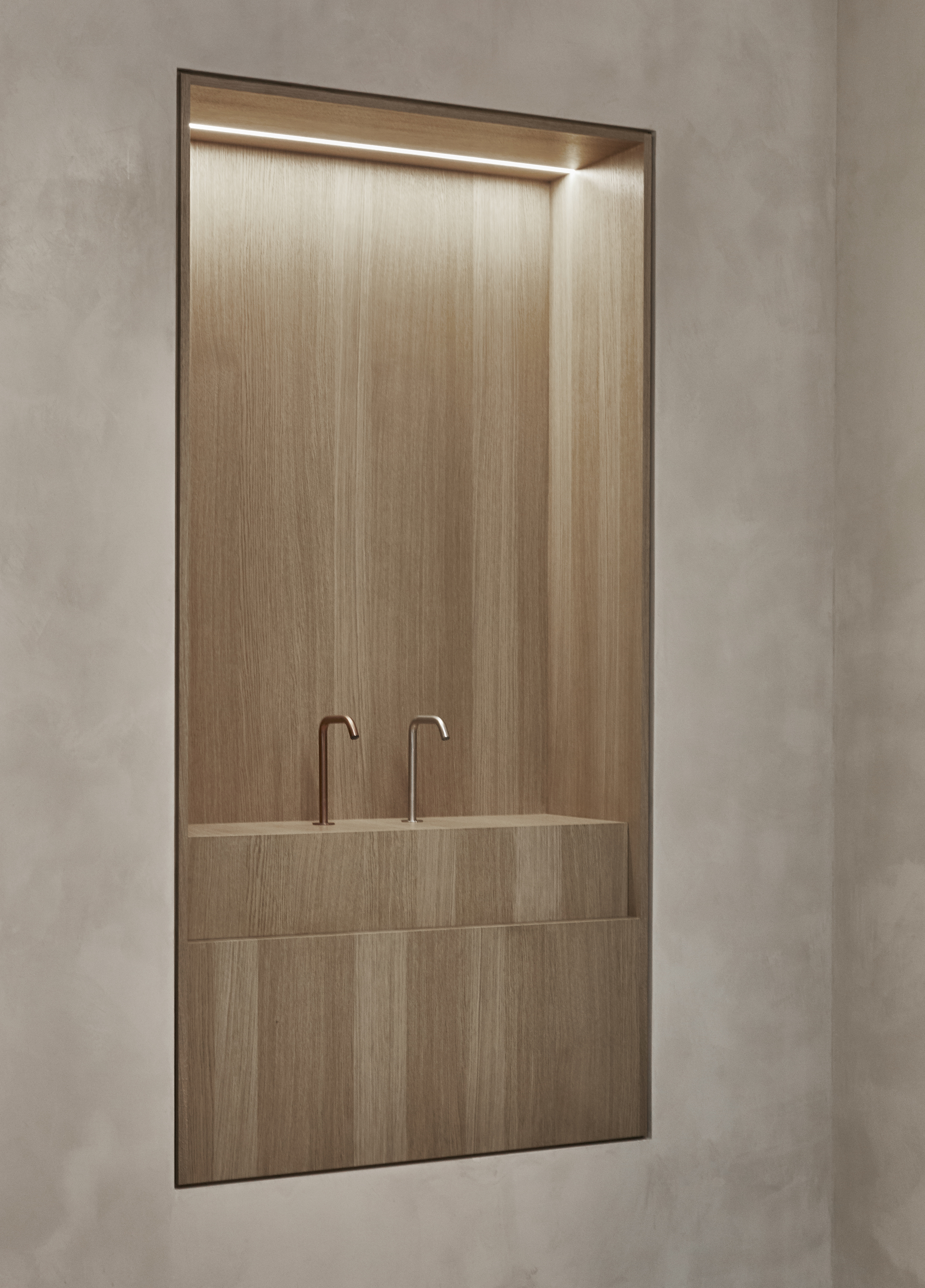 Gallery of Splash Lab LA Showroom / McLaren Excell - 16