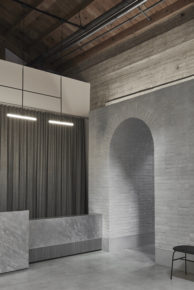 Gallery of Splash Lab LA Showroom / McLaren Excell - 6