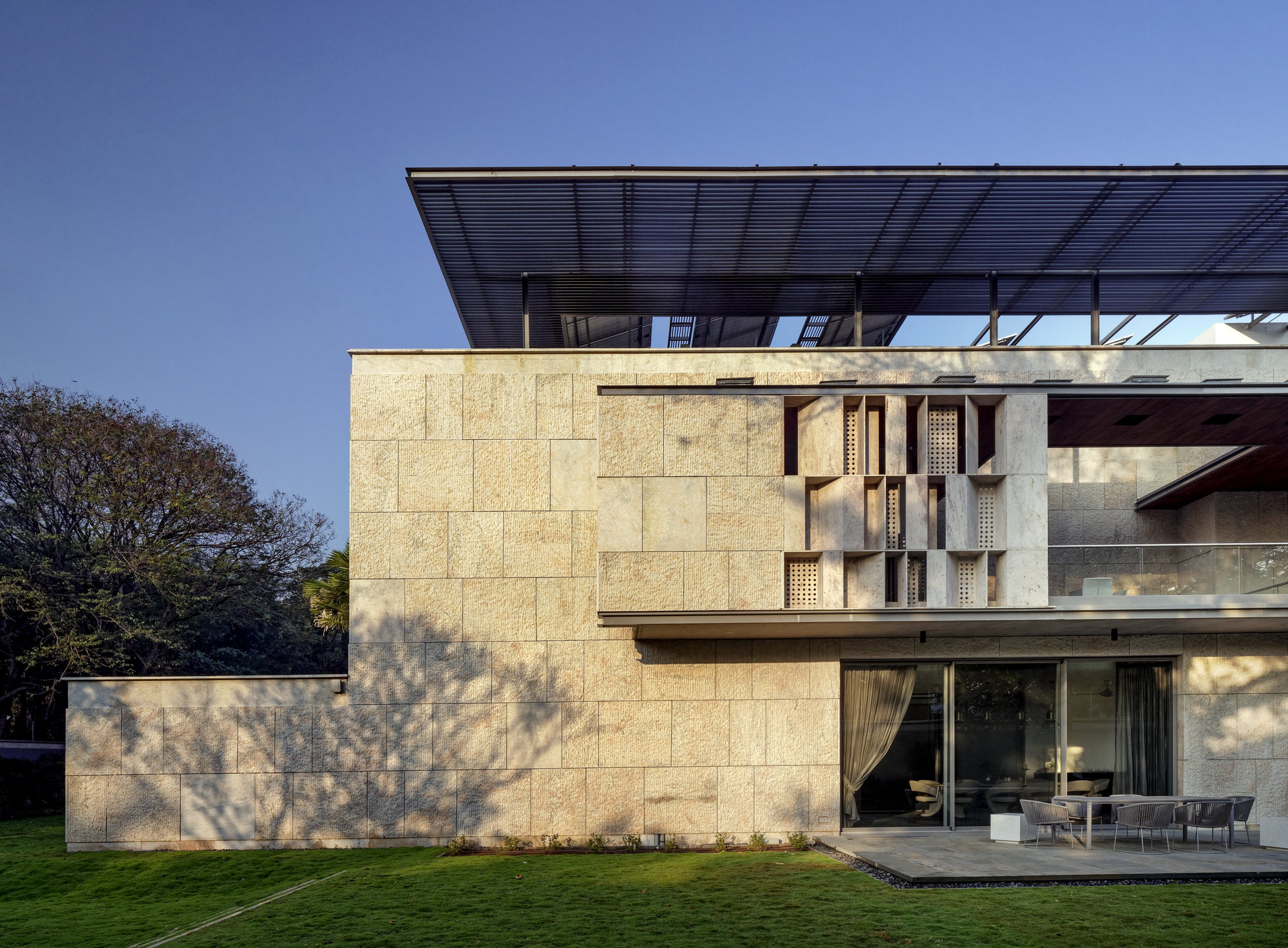 Gallery of Aqua Grid House / Mindspace - 5
