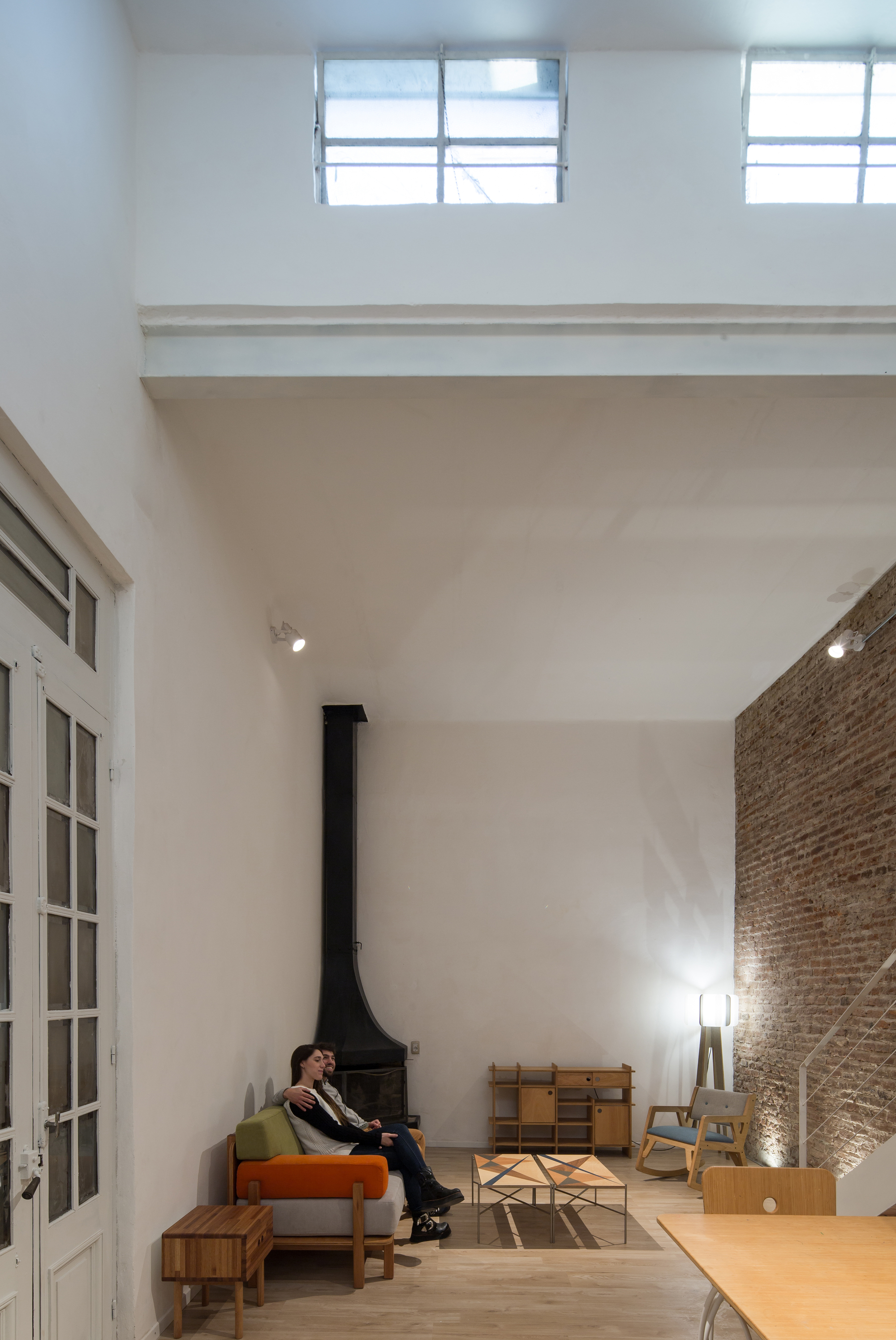 Gallery of FG House Renovation / Manzoniterra Arquitectos - 9