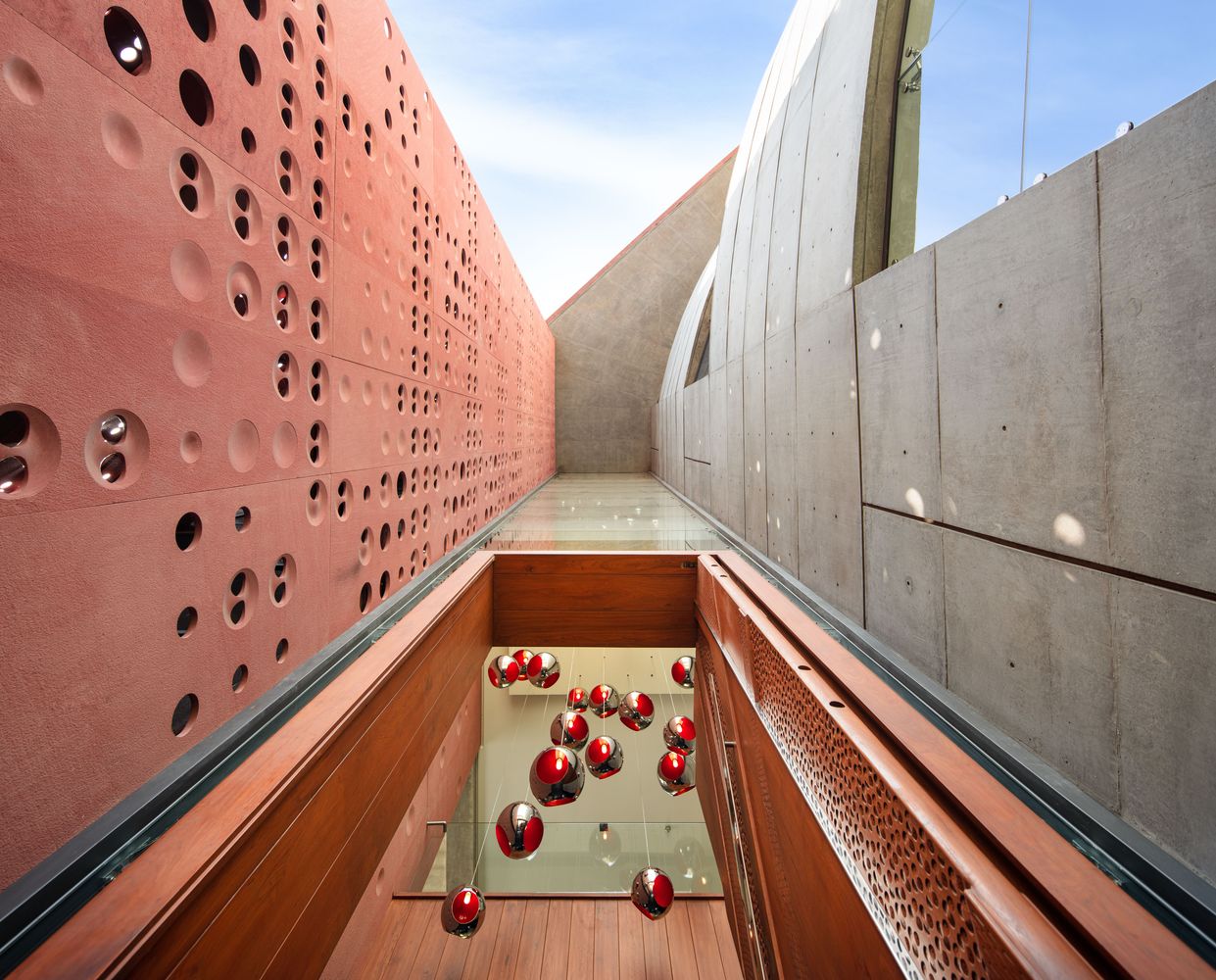 Gallery of Sangini House / Urbanscape Architects + Utopia Designs - 12