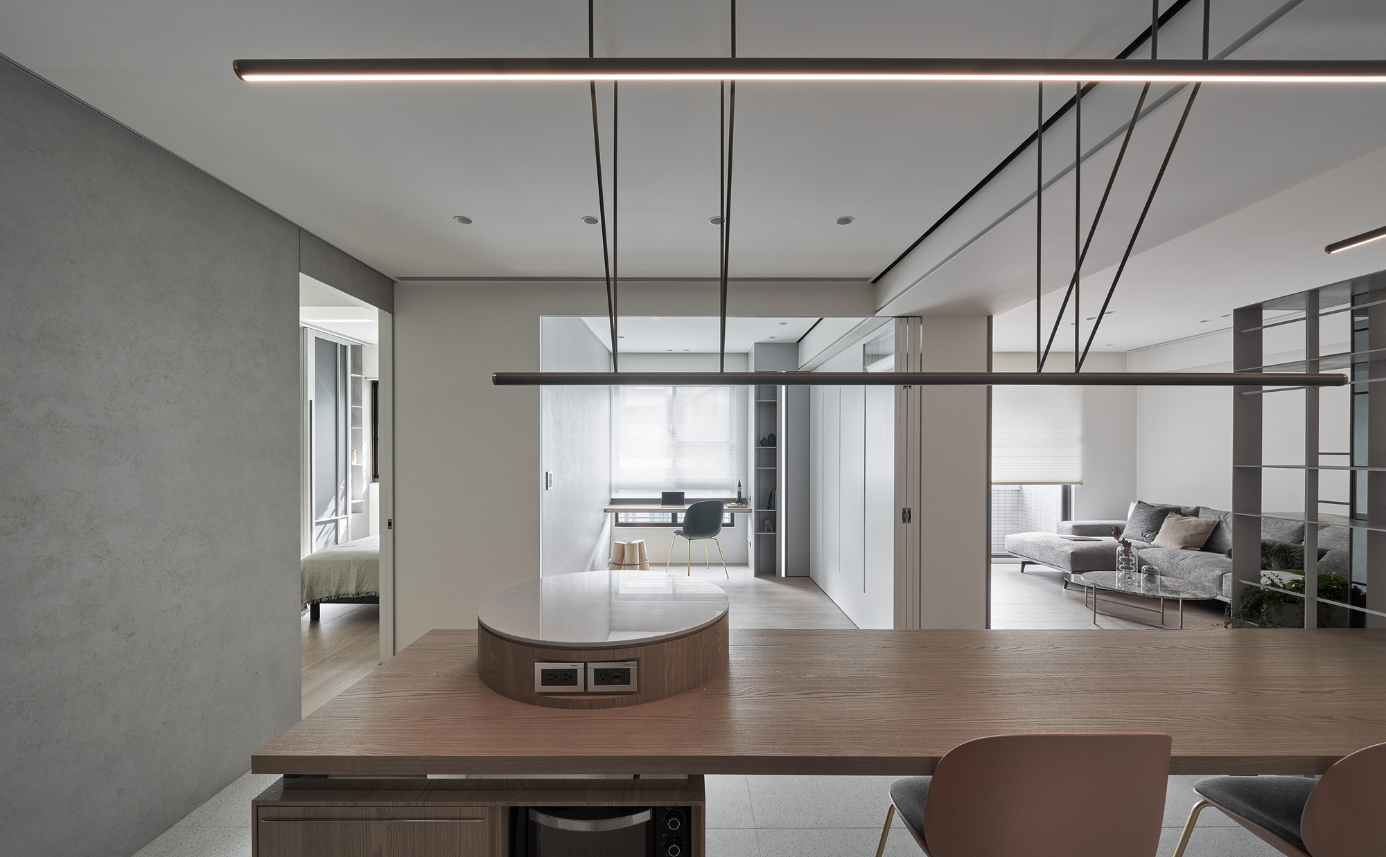 Gallery of Axis House / LCGA Design - 12