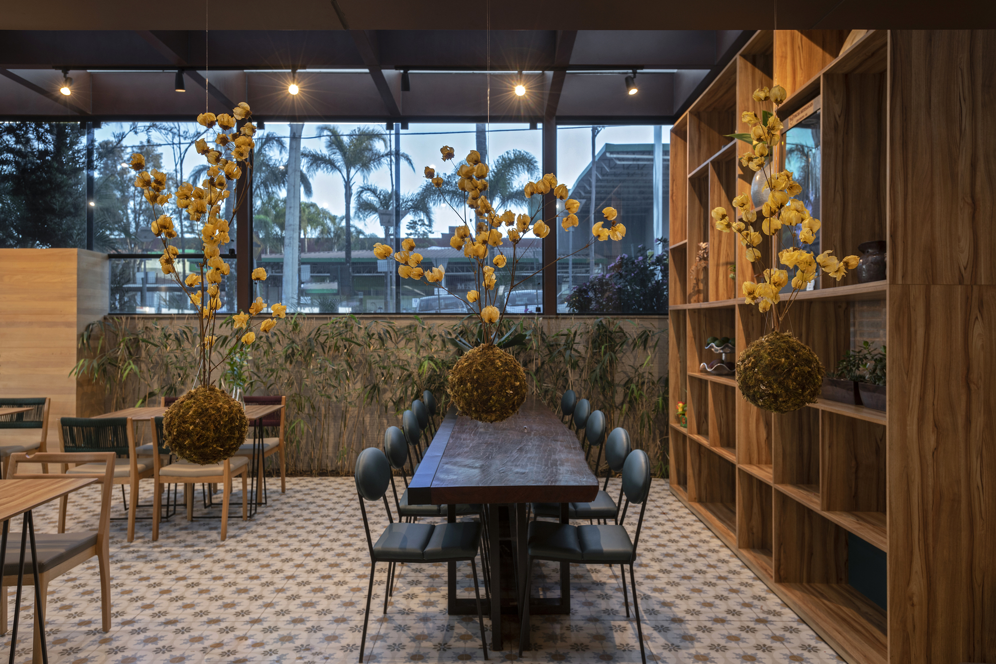 Galeria de Varanda Restaurante Chefão / NCAV - NaraCunha&AmáliaVieira - 5